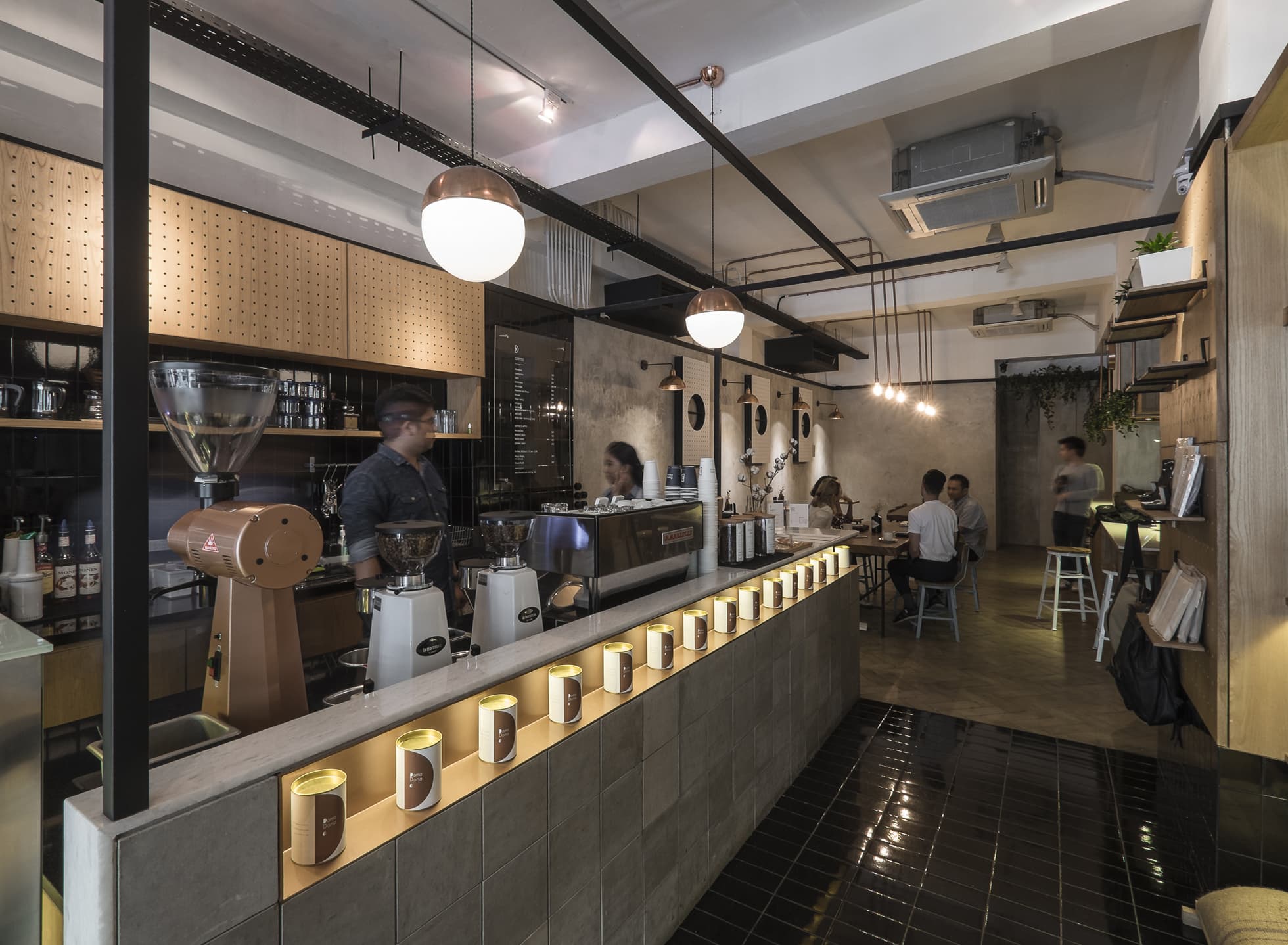 Up in the High Grounds of Doma Dona - Manual Jakarta