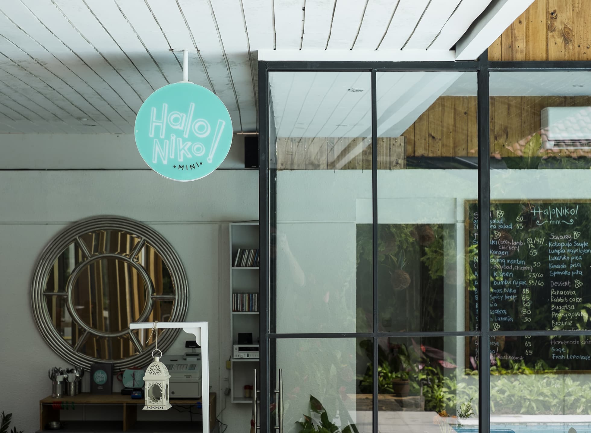 The Right Occasion at Kembang Kencur and Halo Niko! Mini - Manual Jakarta