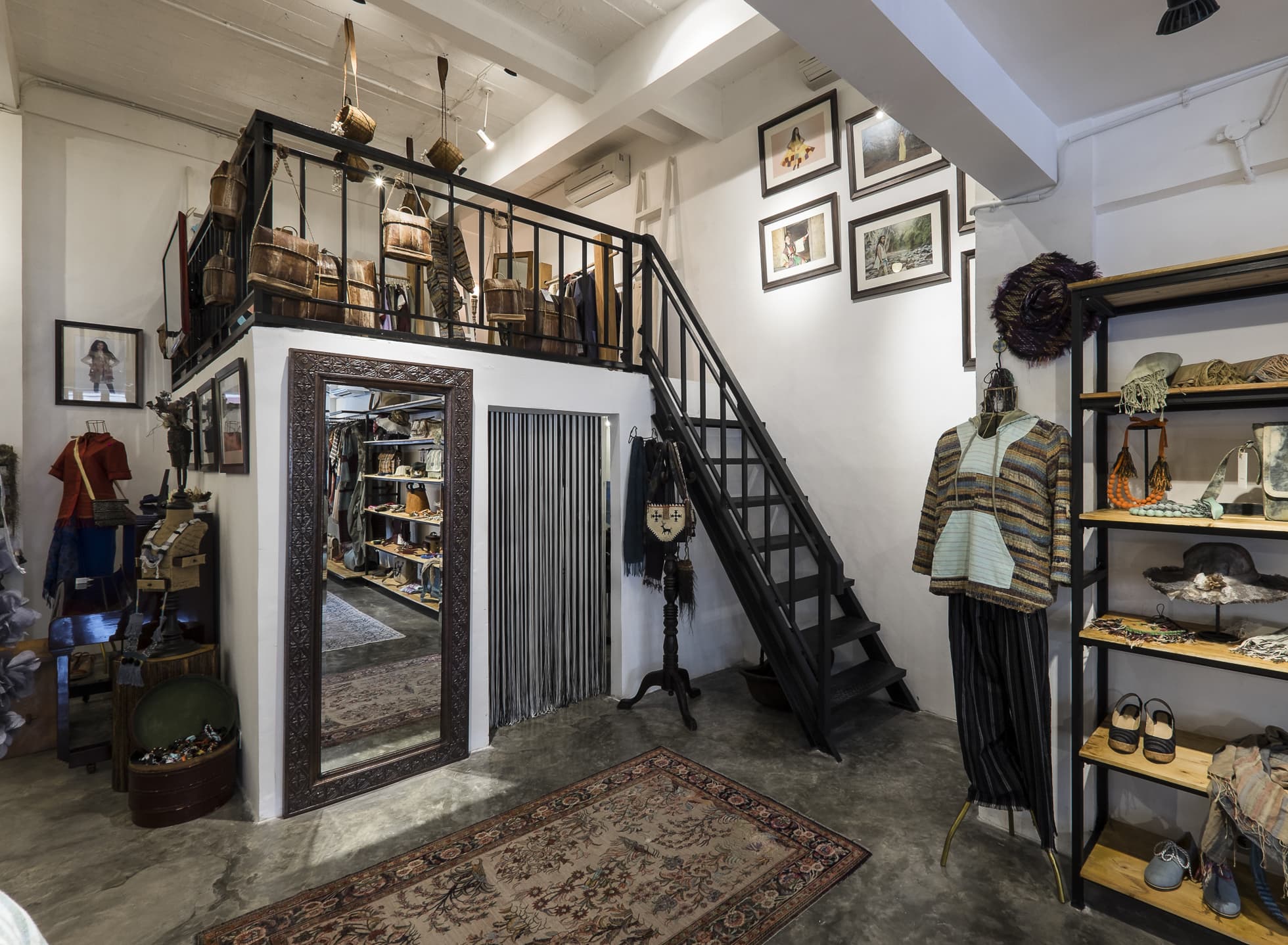 LEKAT: House of Baduy - Manual Jakarta