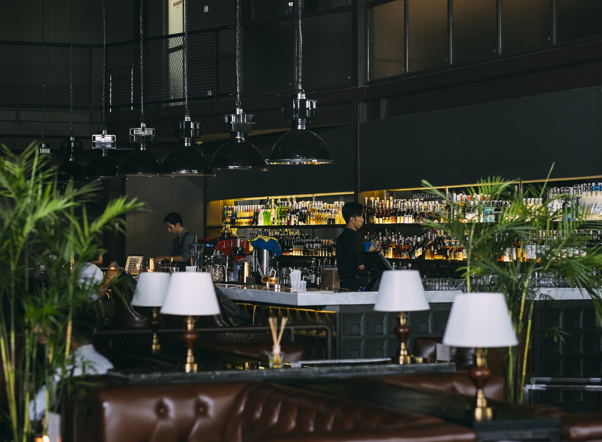 LEÓN - Manual Jakarta