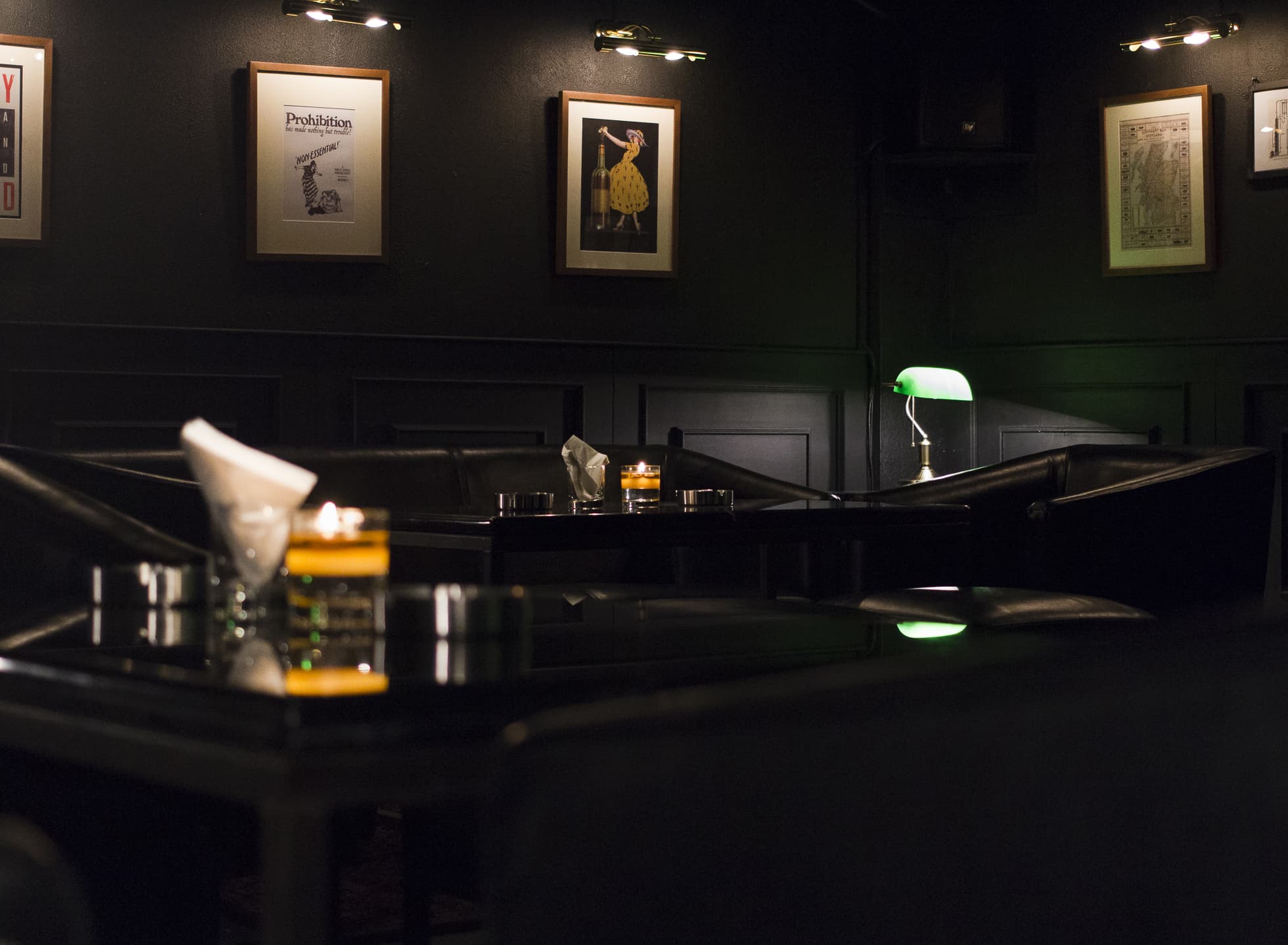 Goldstein - Bar - Manual Jakarta