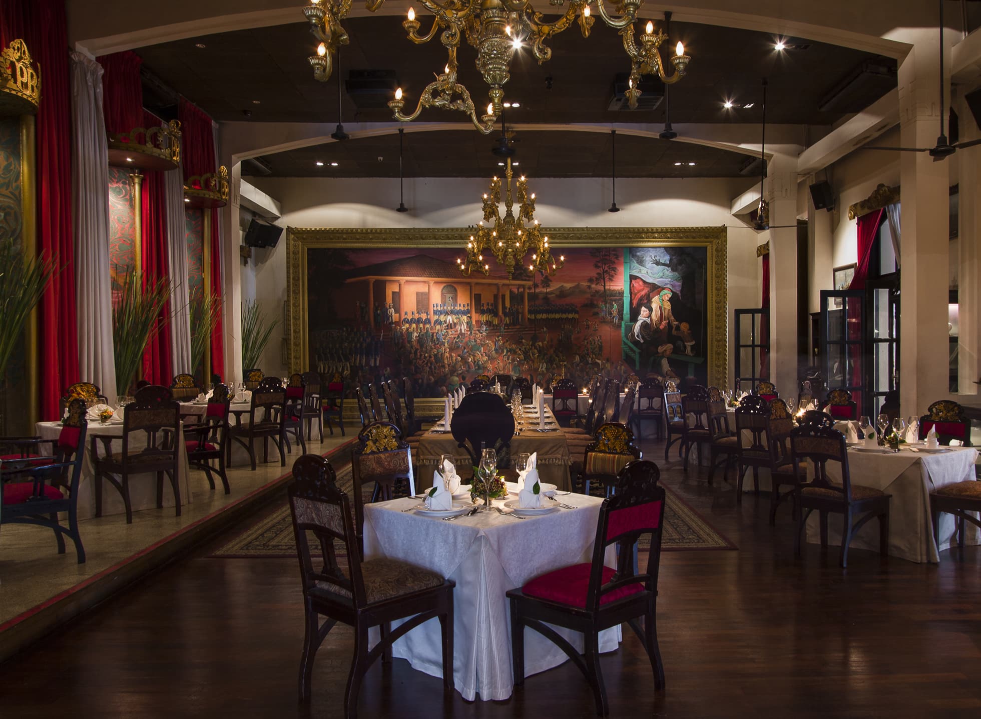 Tugu Kunstkring Paleis - Restaurant - Manual Jakarta