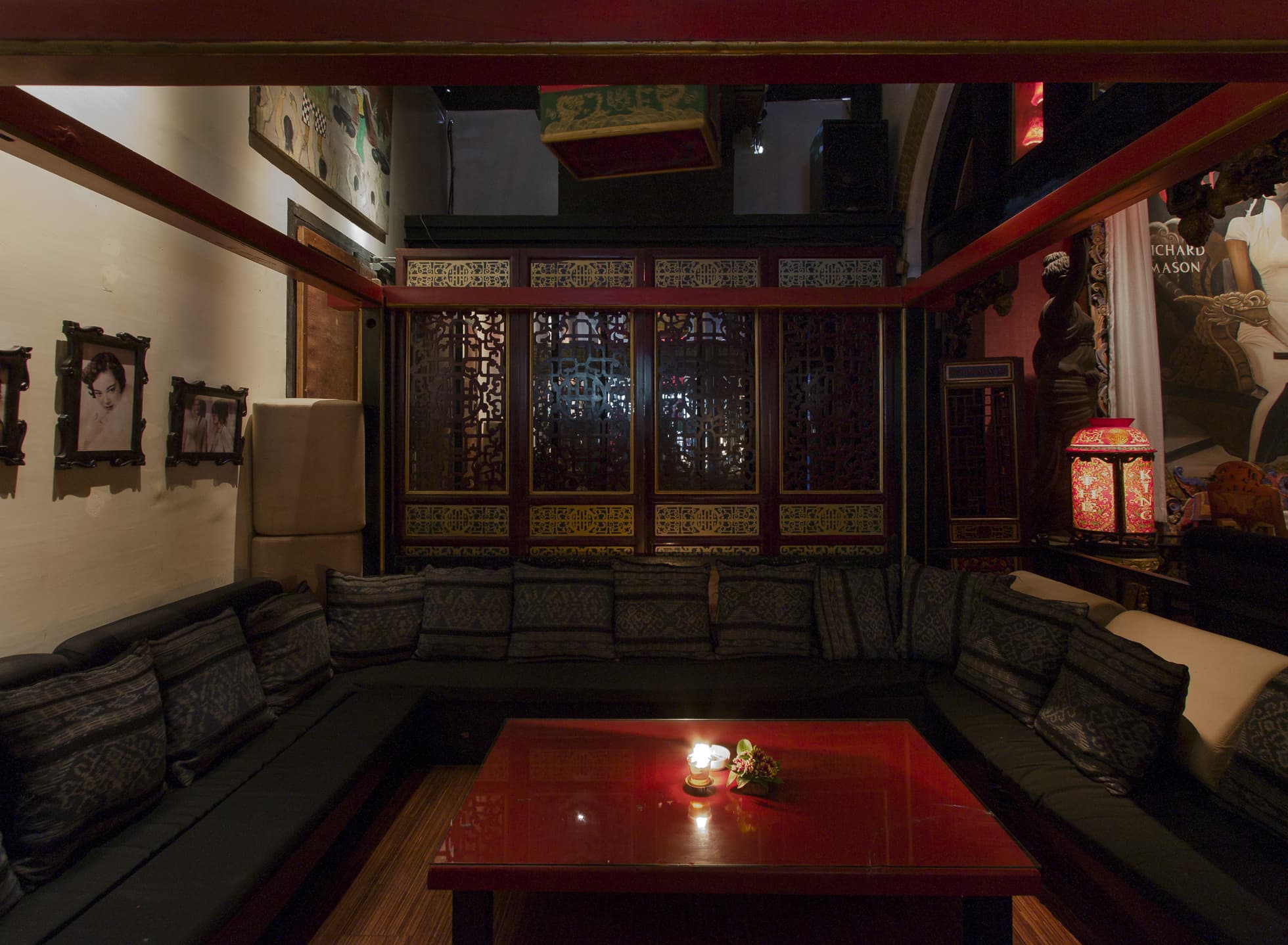 Back in Time with Tugu Kunstkring Paleis - Manual Jakarta