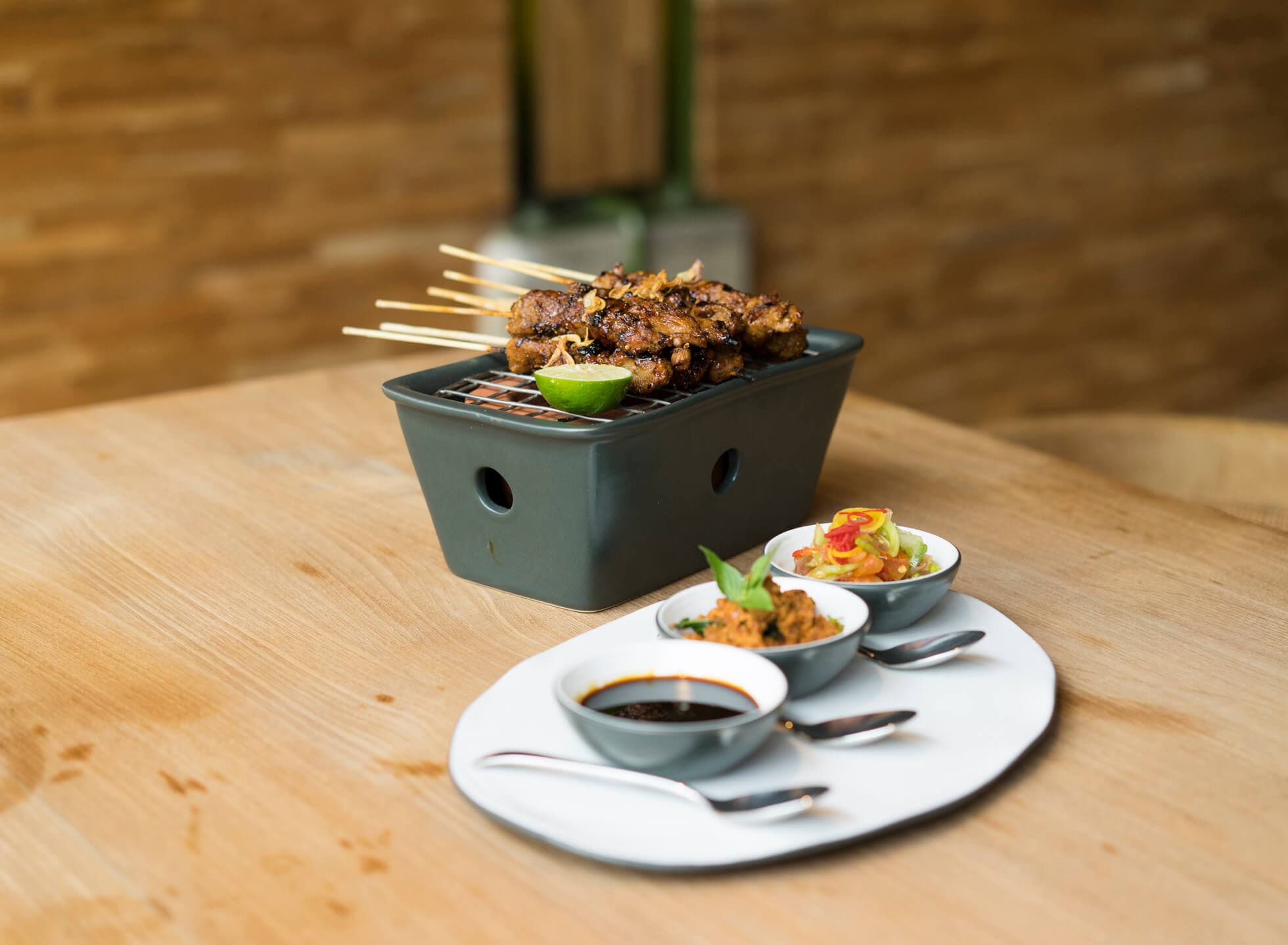 Kayu Kayu - Restaurant - Manual Jakarta