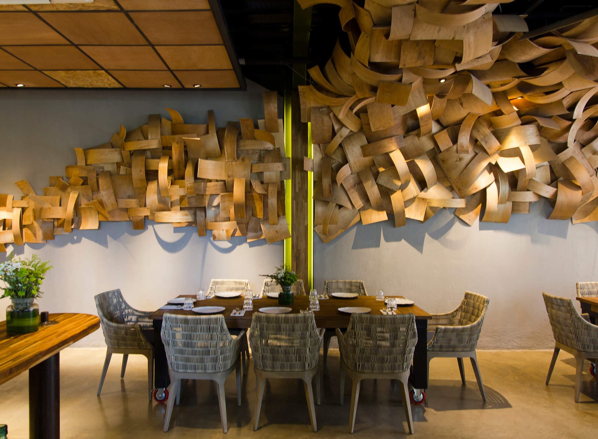Kayu Kayu - Restaurant - Manual Jakarta