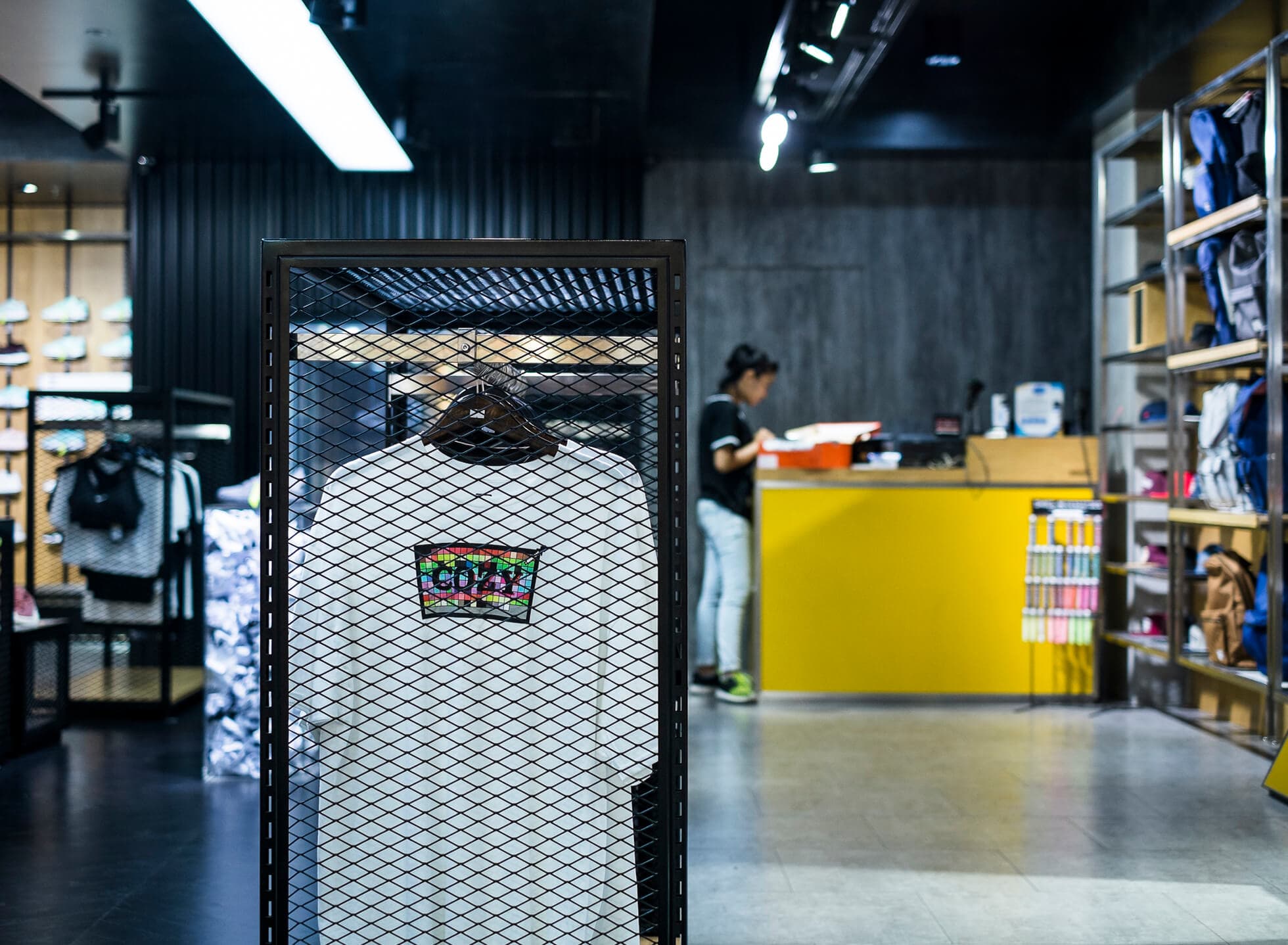 Seek Store Lands in Jakarta - Manual Jakarta