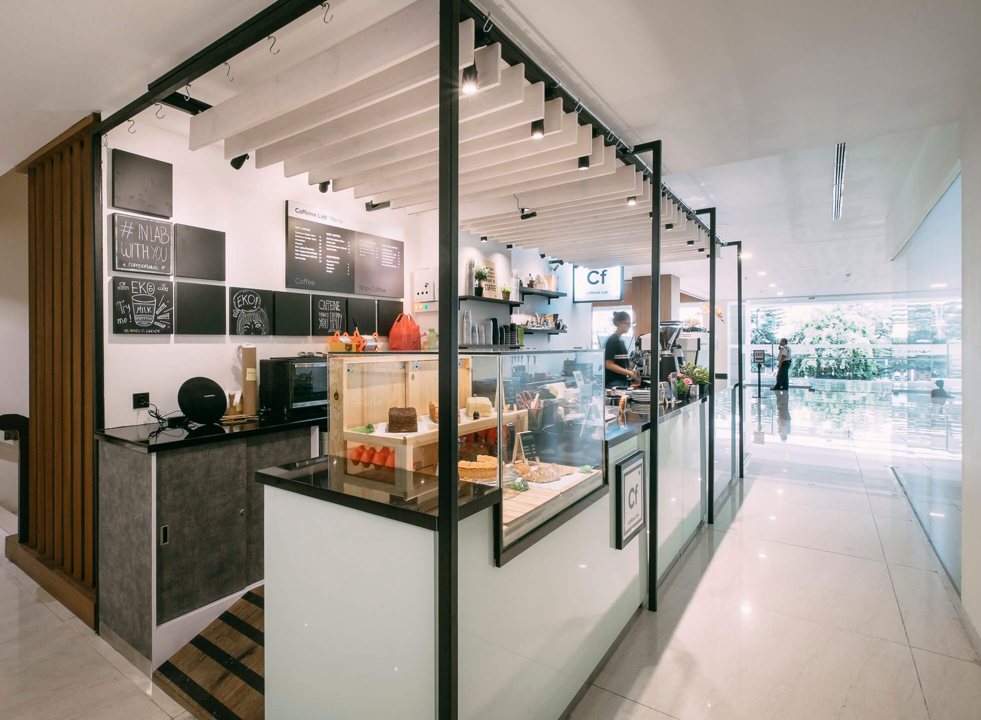 Refuelling in Caffeine Lab - Manual Jakarta