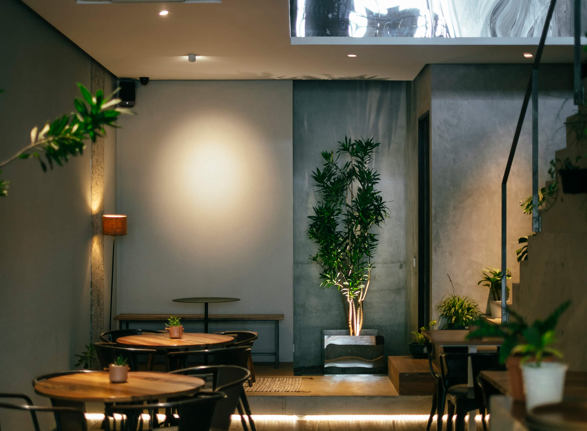 LIMA - Café - Manual Jakarta