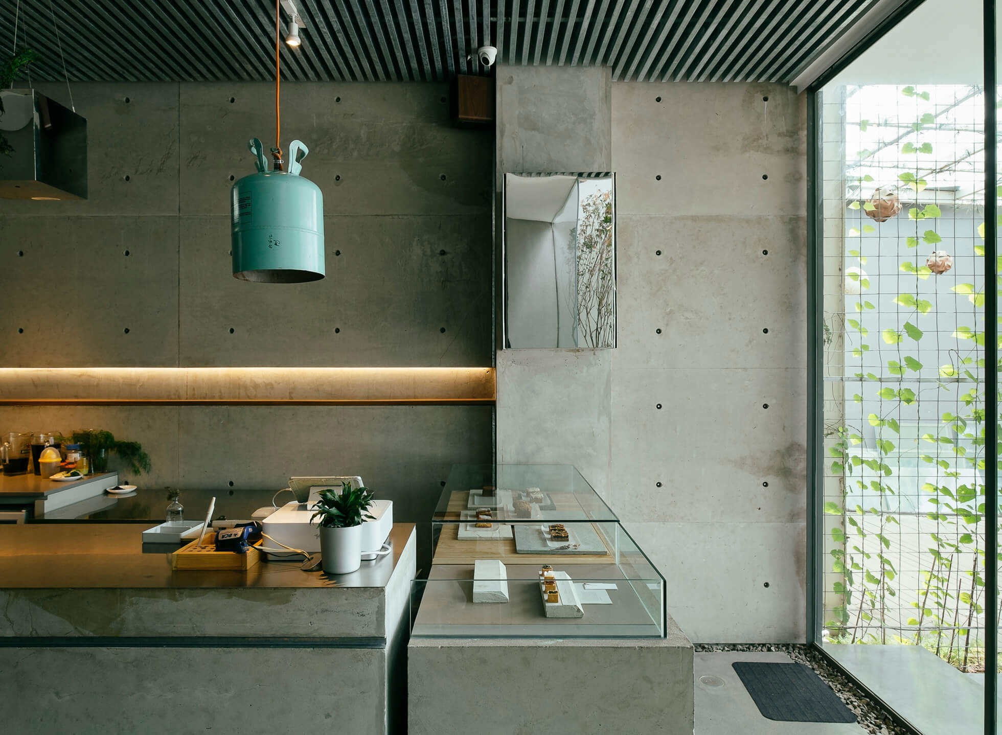 LIMA - Café - Manual Jakarta