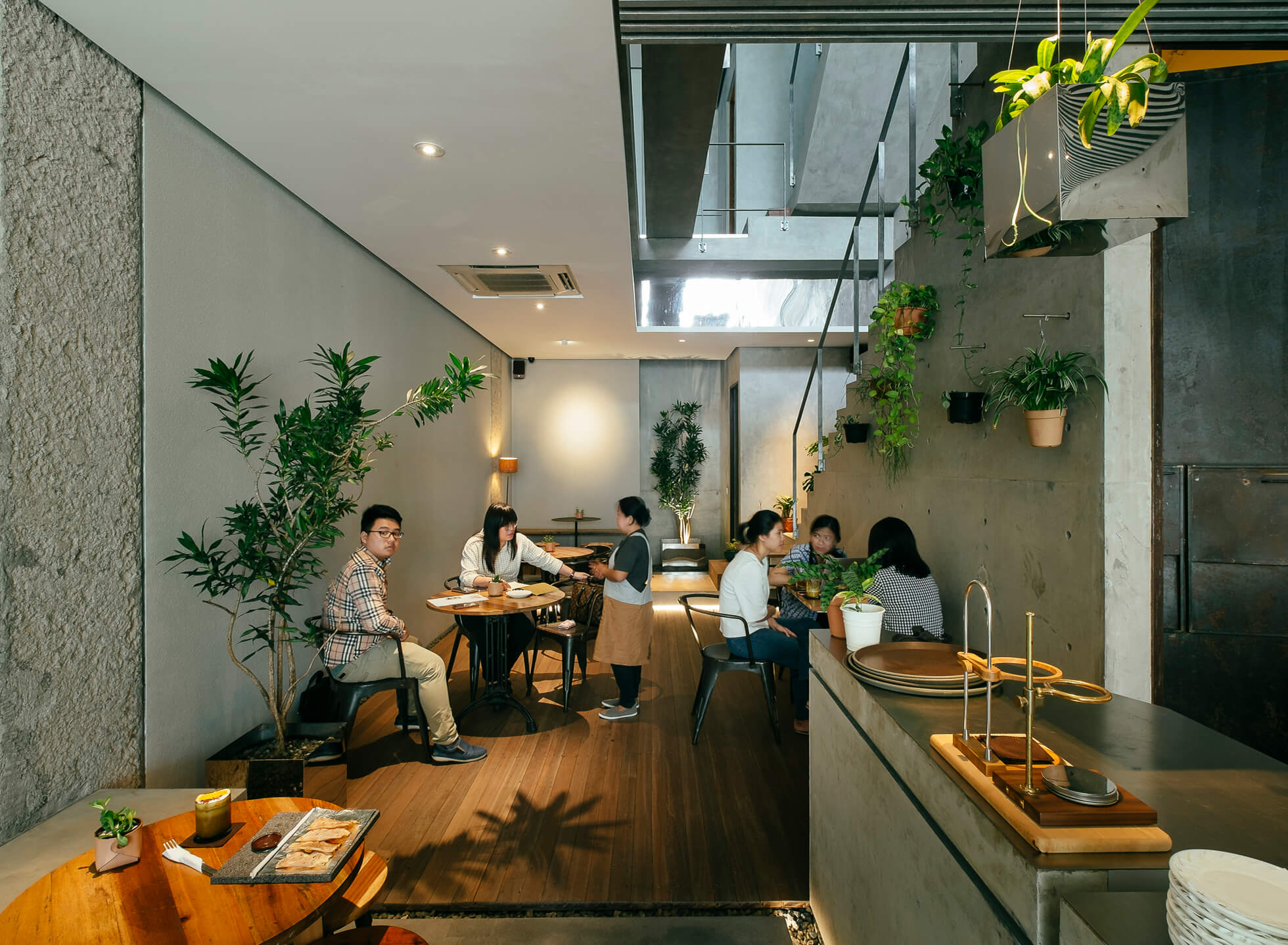 LIMA - Café - Manual Jakarta