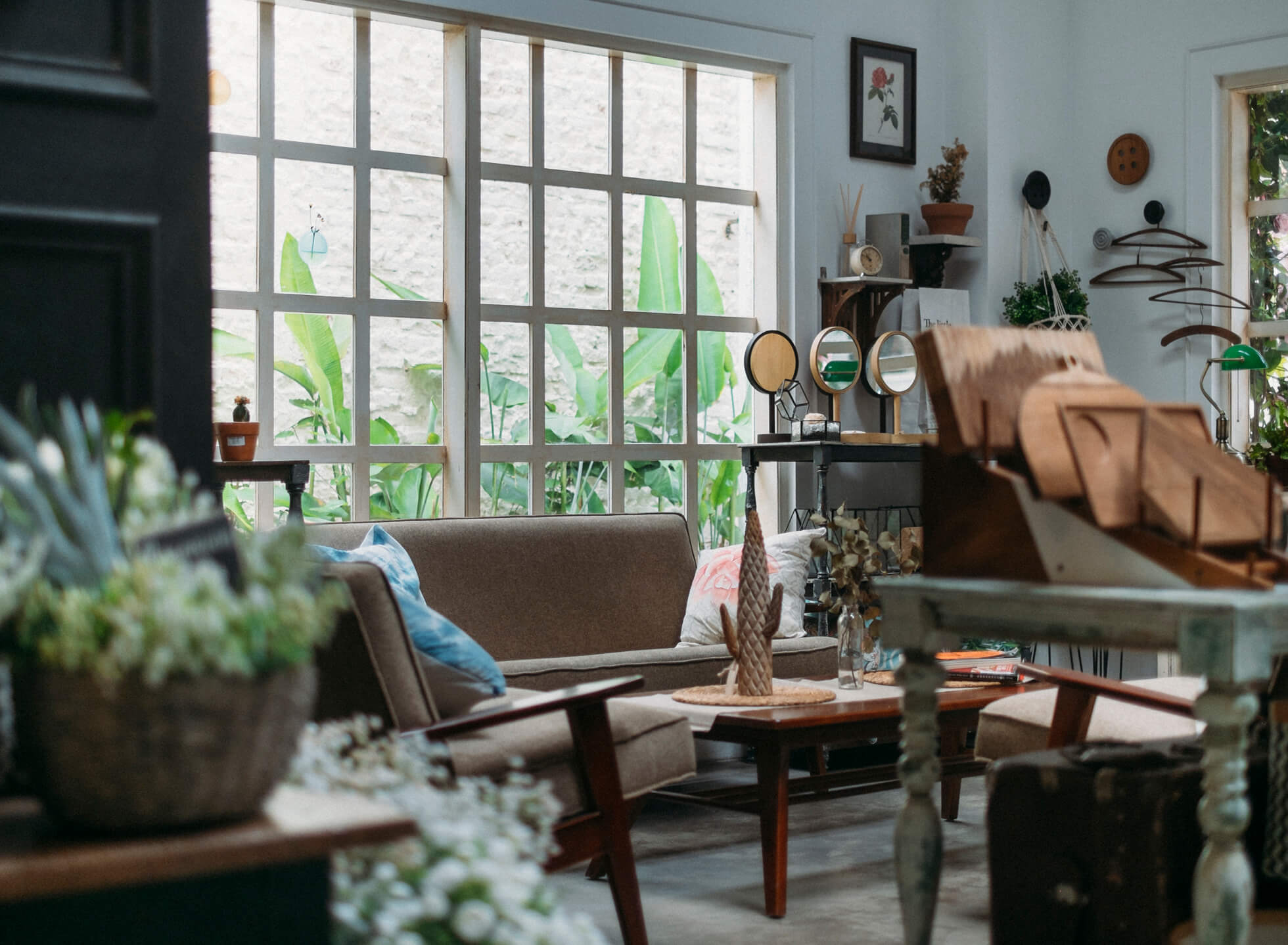 Inside ONNI House - Manual Jakarta