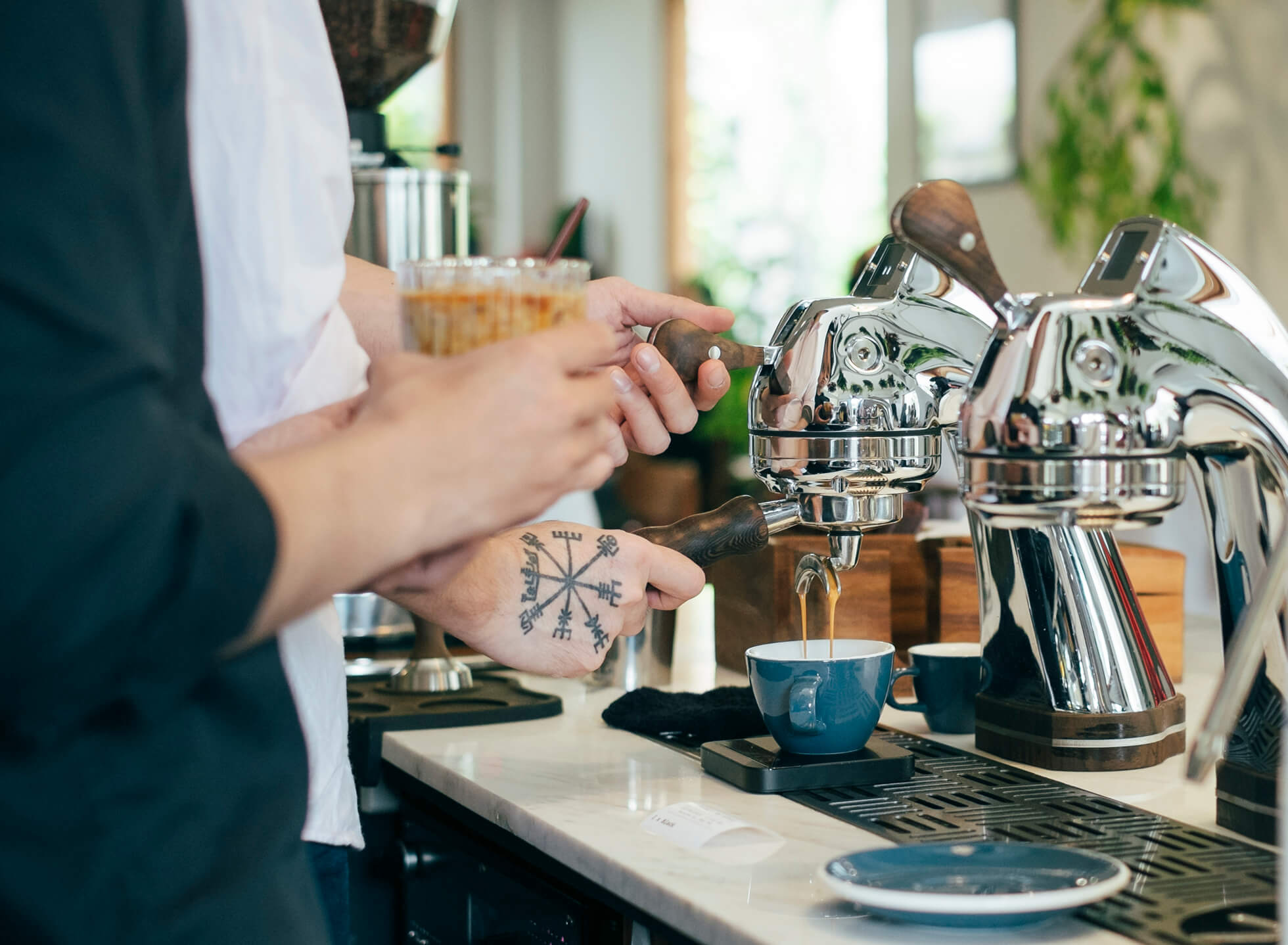 Ombé Kofie (Cikajang) - Café - Manual Jakarta