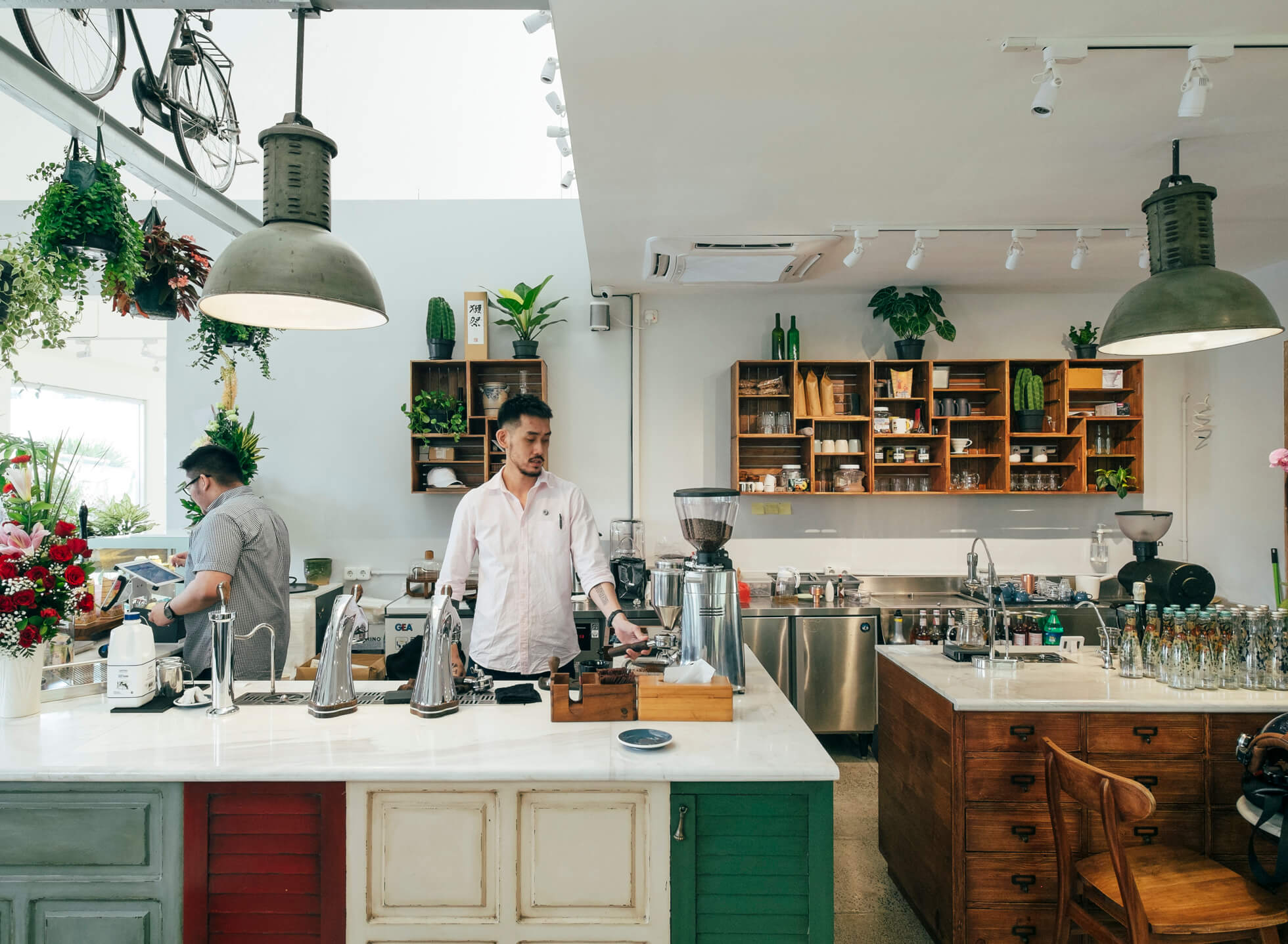 Ombé Kofie (Cikajang) - Café - Manual Jakarta