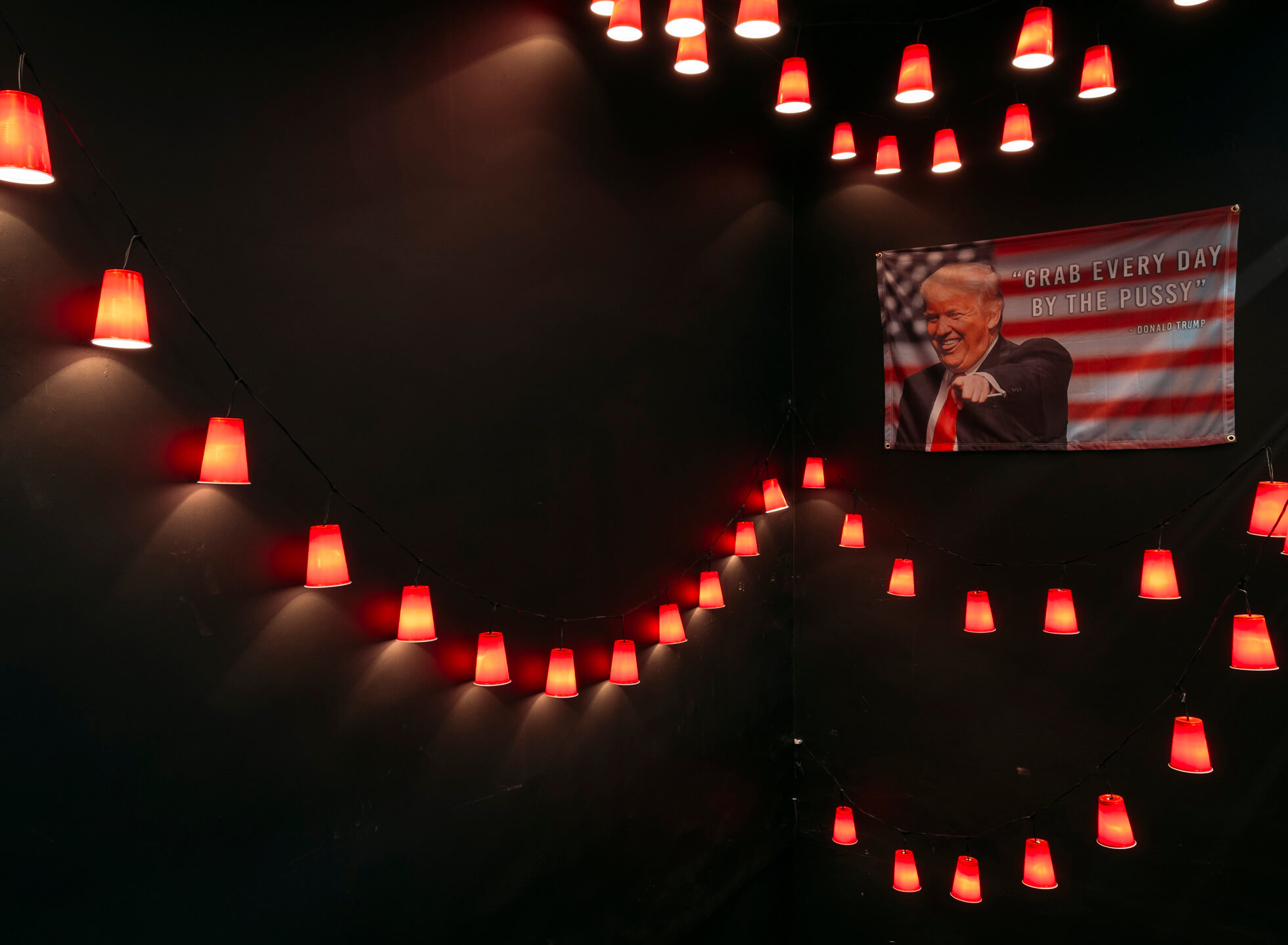 Dive Down to Duck Down Bar - Manual Jakarta