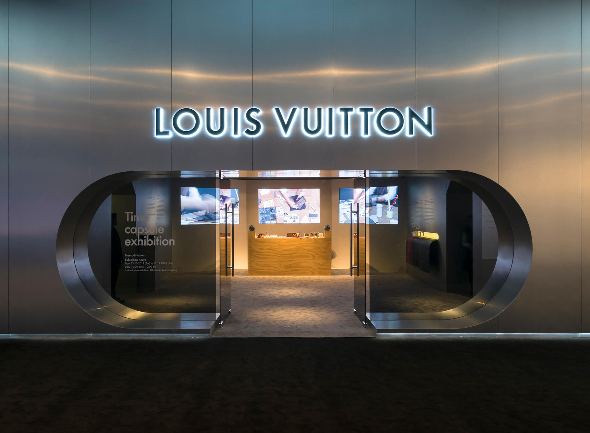 Louis Vuitton: Time Capsule Exhibition Jakarta - Manual Jakarta