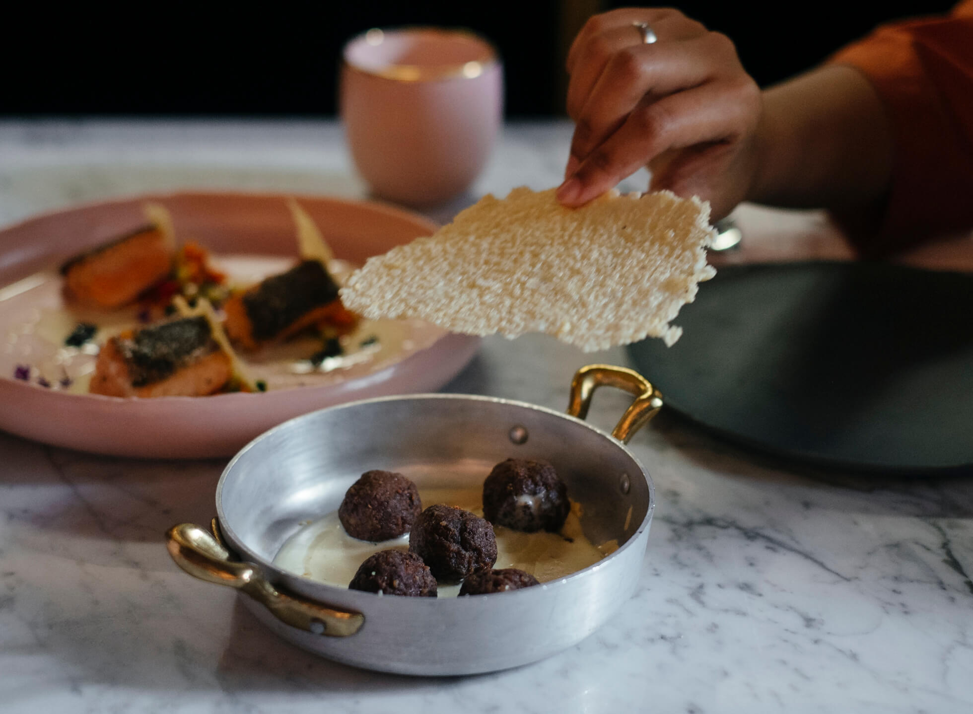 The Luminous Lume - Manual Jakarta