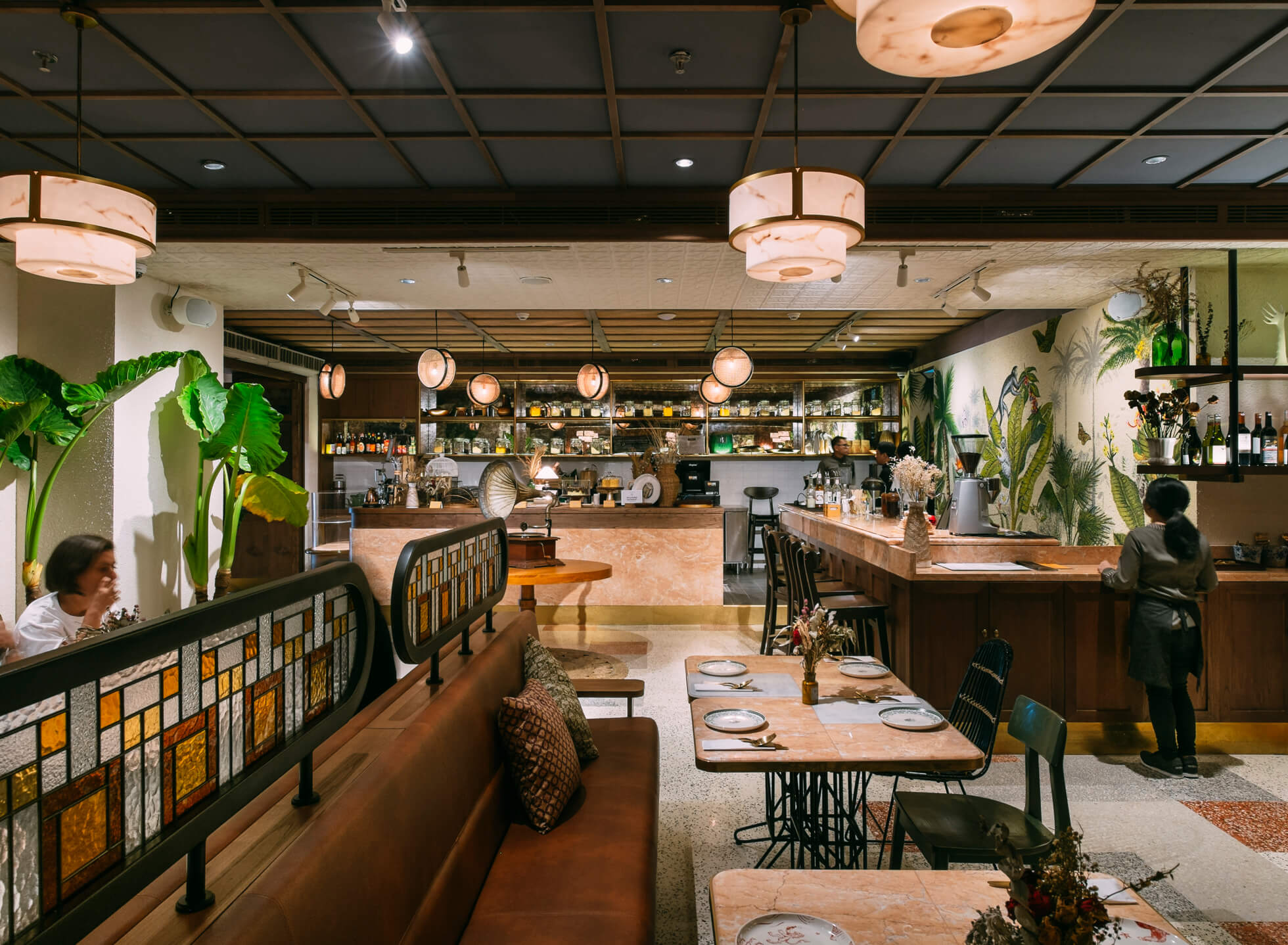 Arrack & Spice - Restaurant - Manual Jakarta