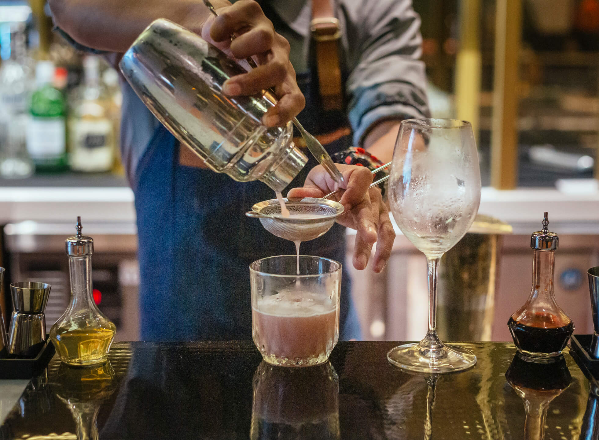 FLYNN Dine & Bar - Manual Jakarta