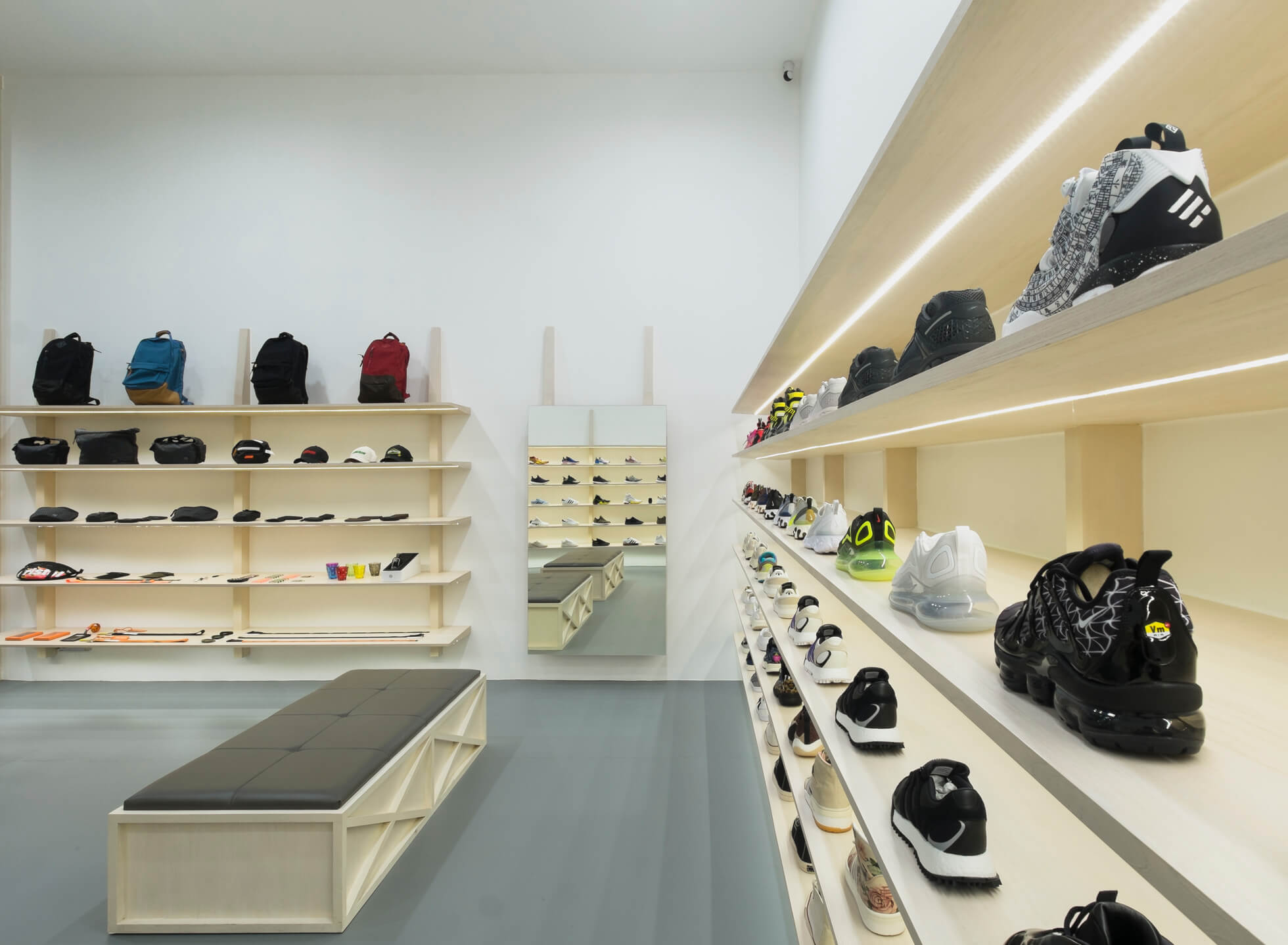 The Cult of INVINCIBLE - Manual Jakarta