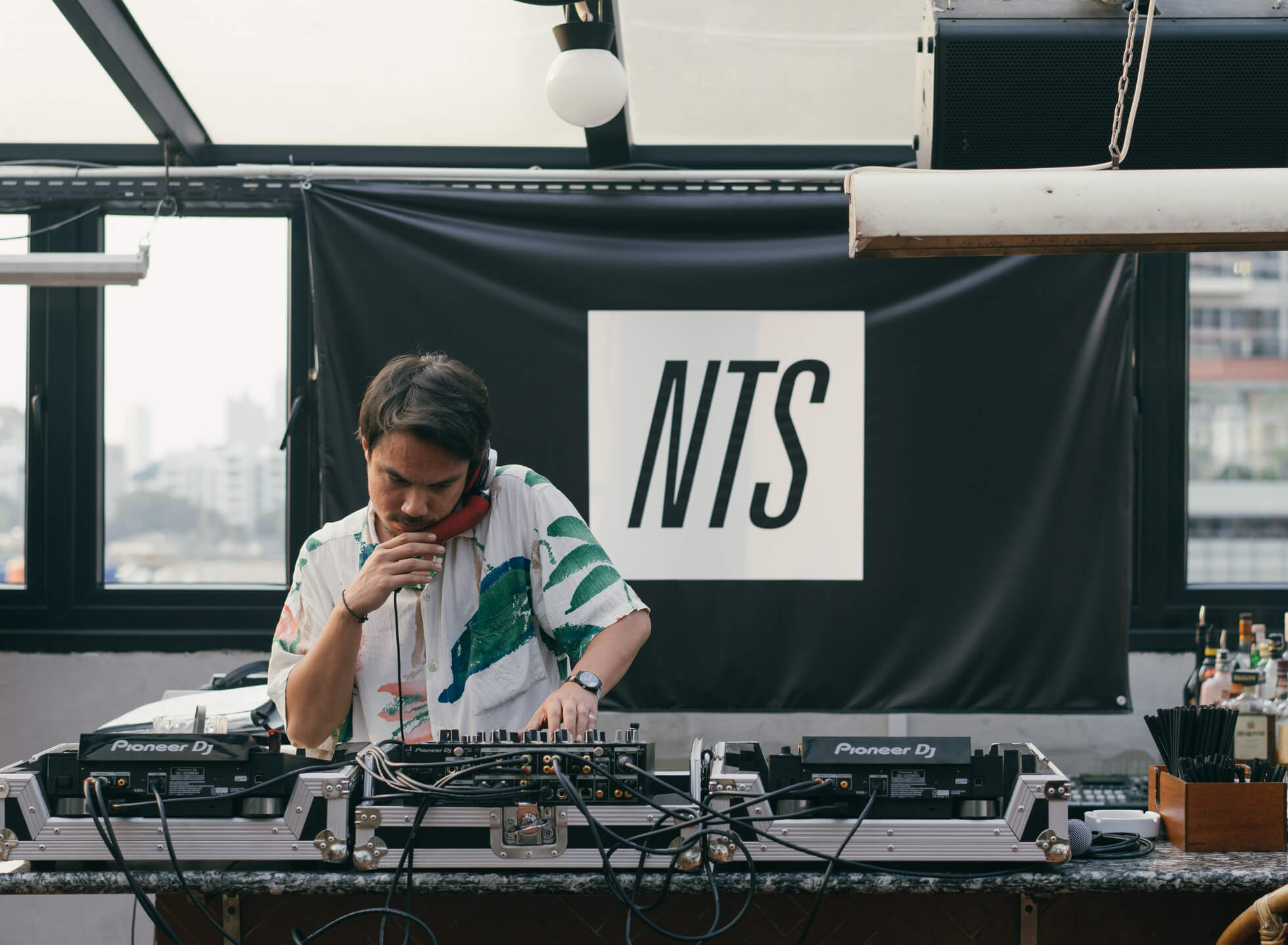 LiftOFF: Studiorama x NTS Radio - Manual Jakarta