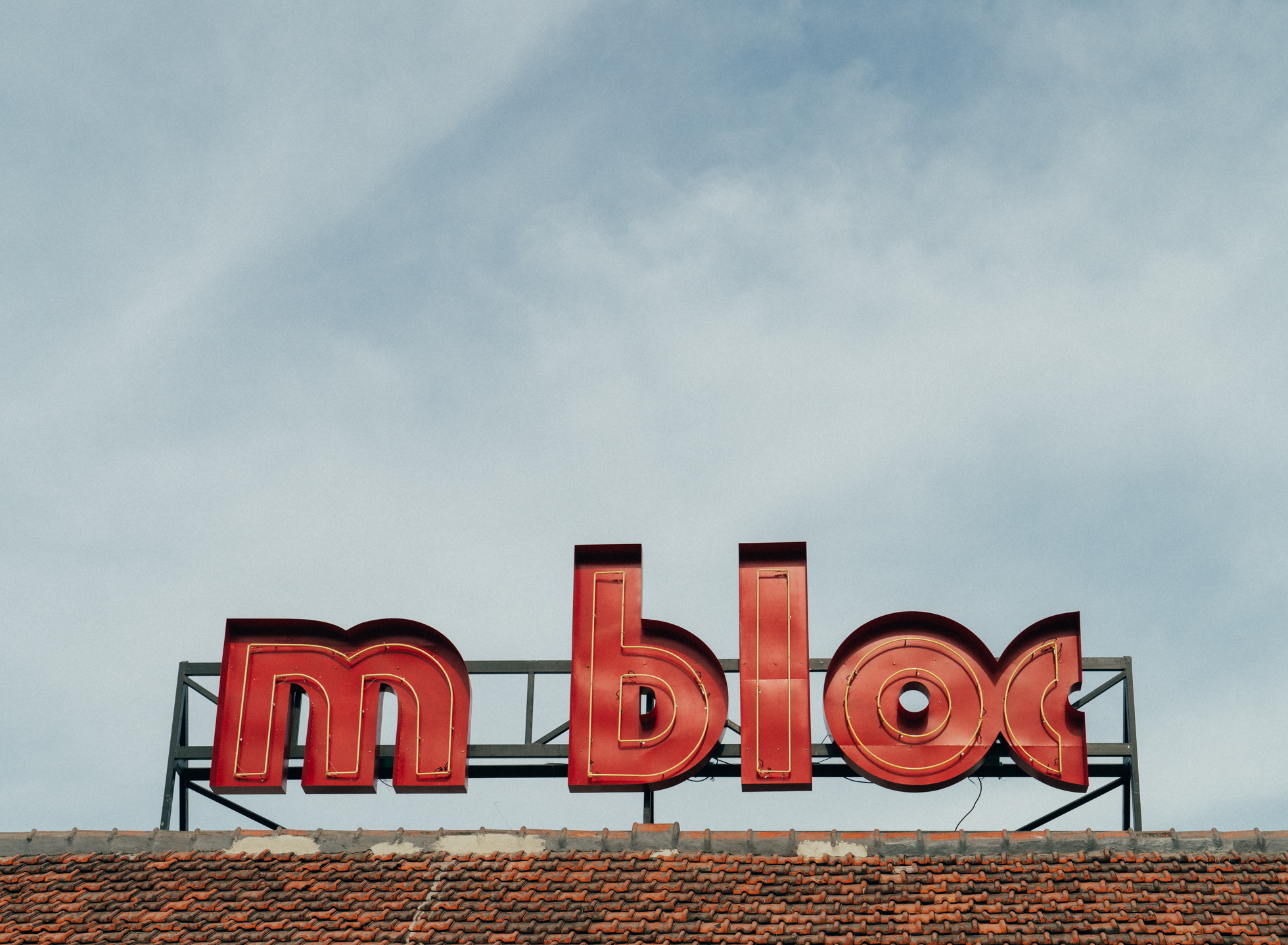 A Spin Through M Bloc Space - Manual Jakarta