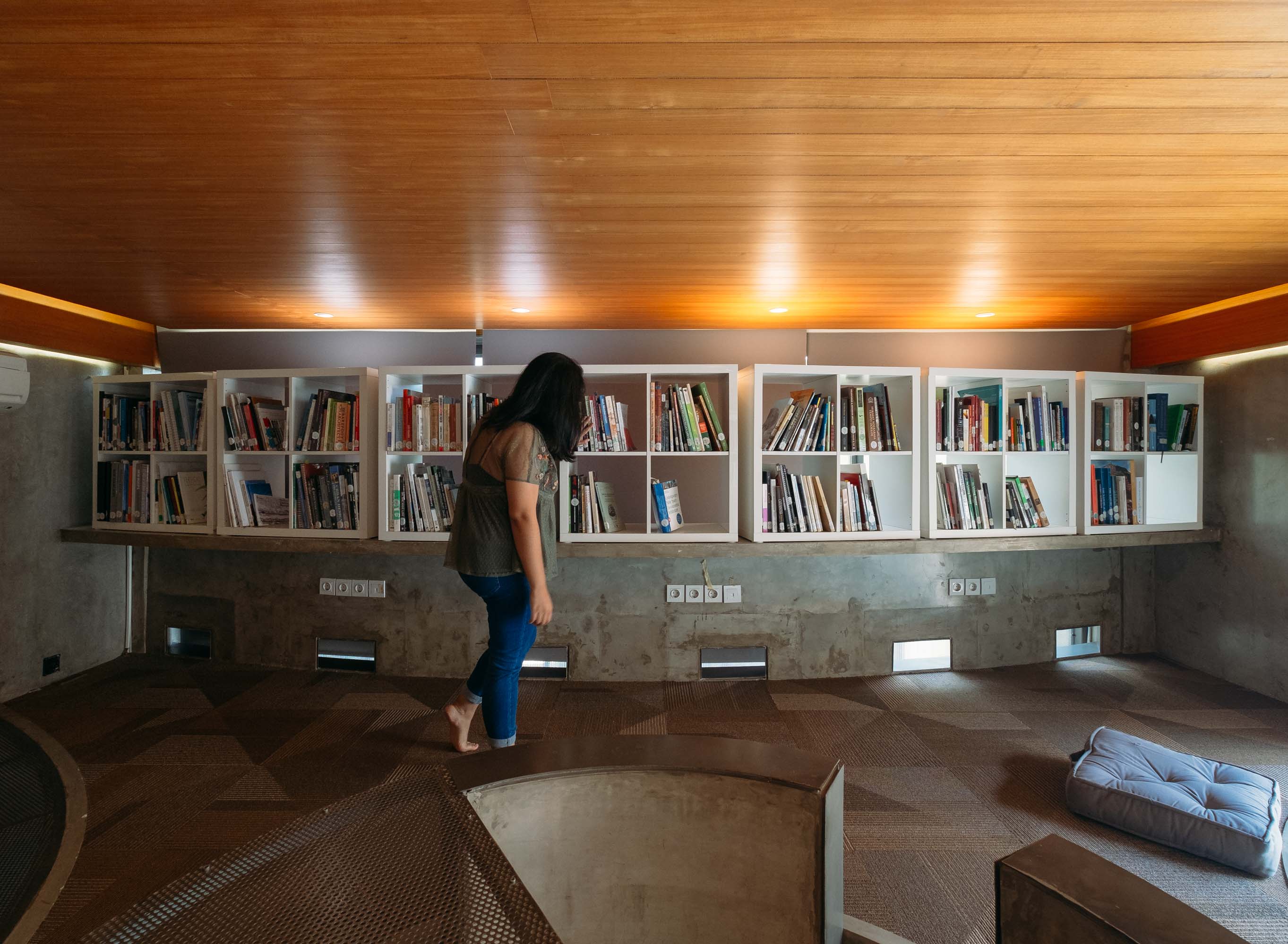 A Look into OMAH Library - Manual Jakarta