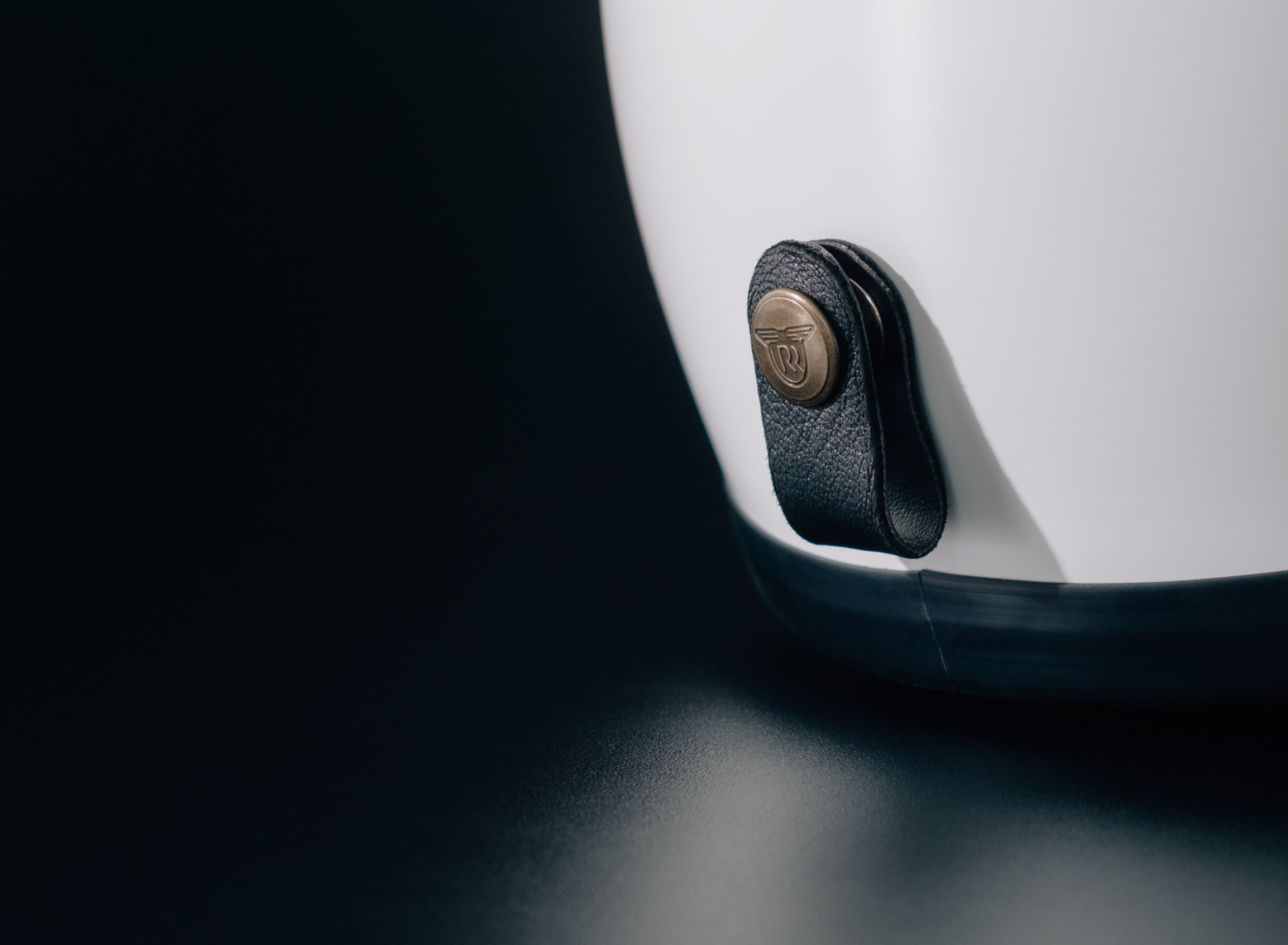 Manual Pick: Riders & Rules Clubman Helmet - Manual Jakarta