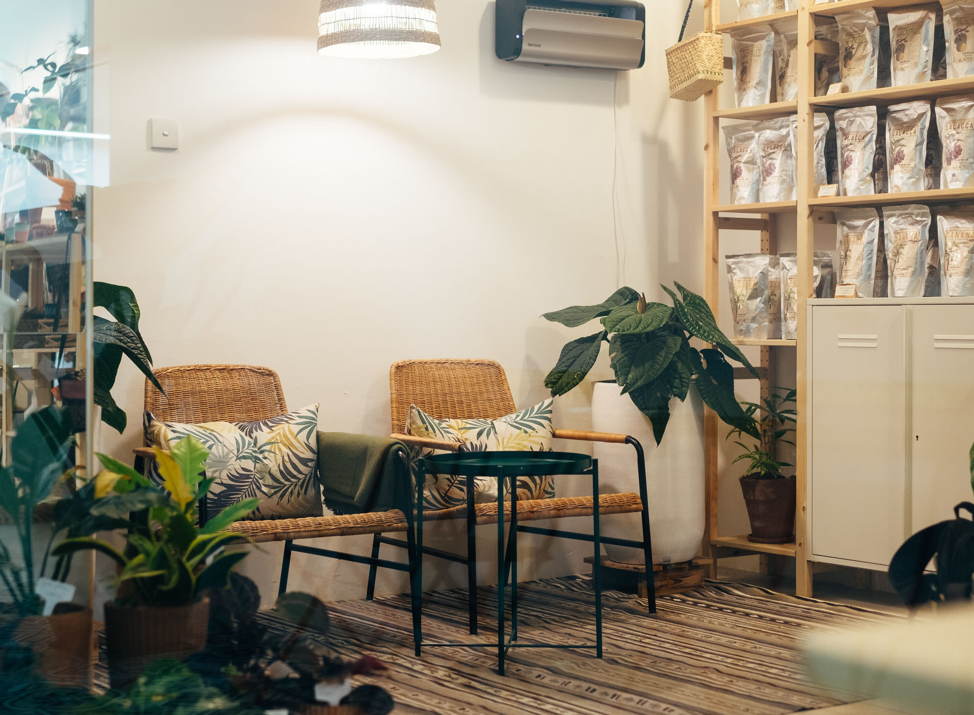Lewi's Organics - Manual Jakarta