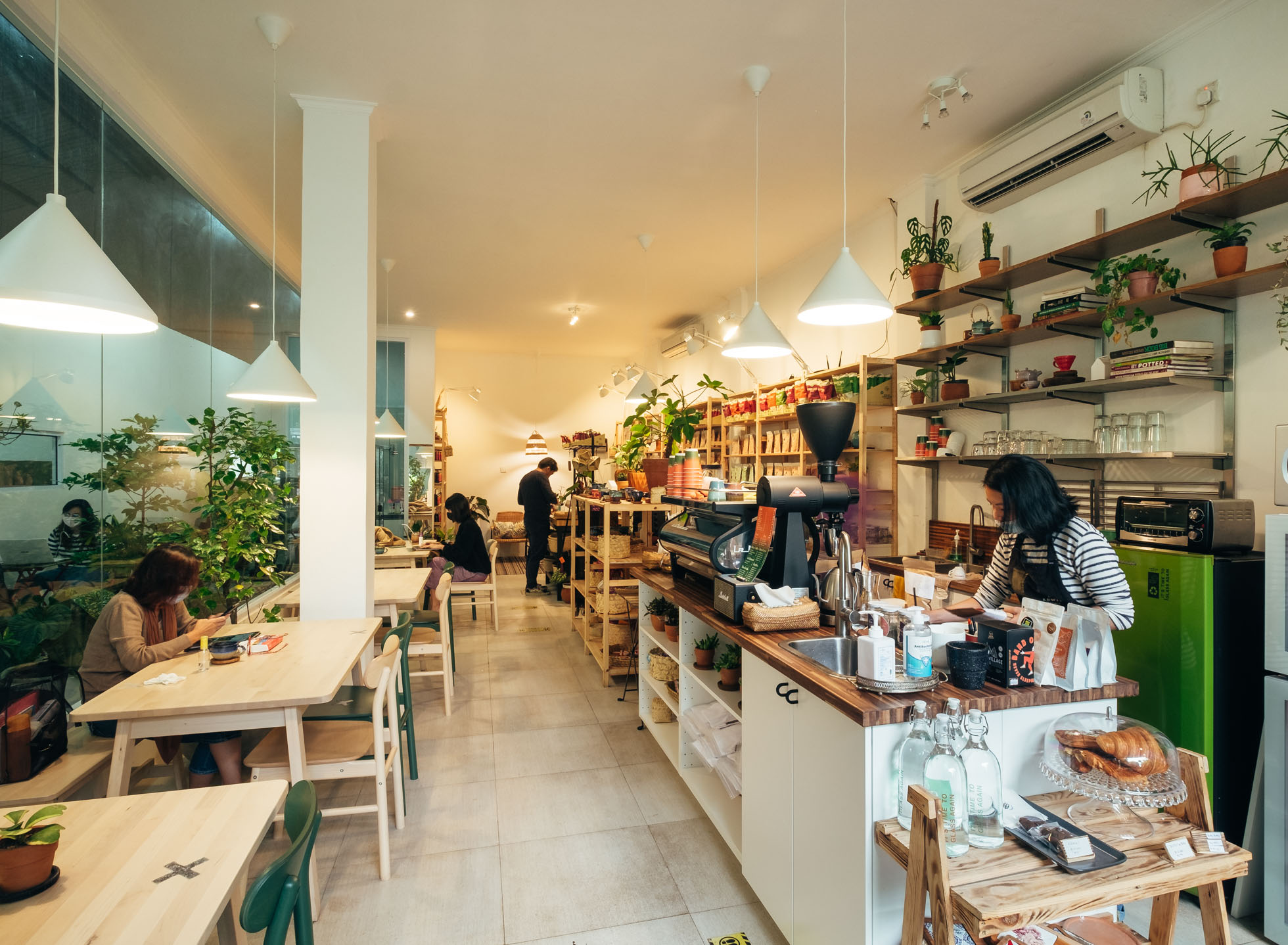 Lewi's Organics - Manual Jakarta