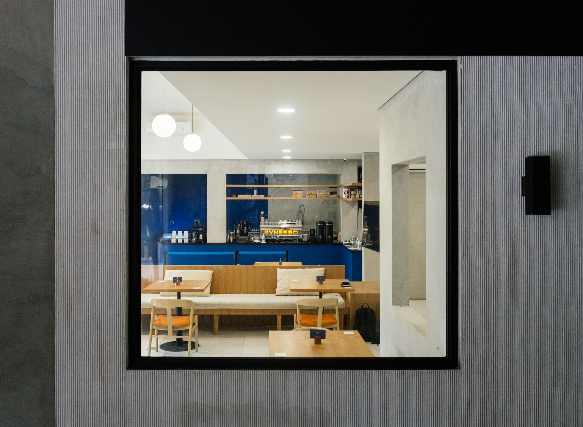 Dopa Coffee Studio - Manual Jakarta