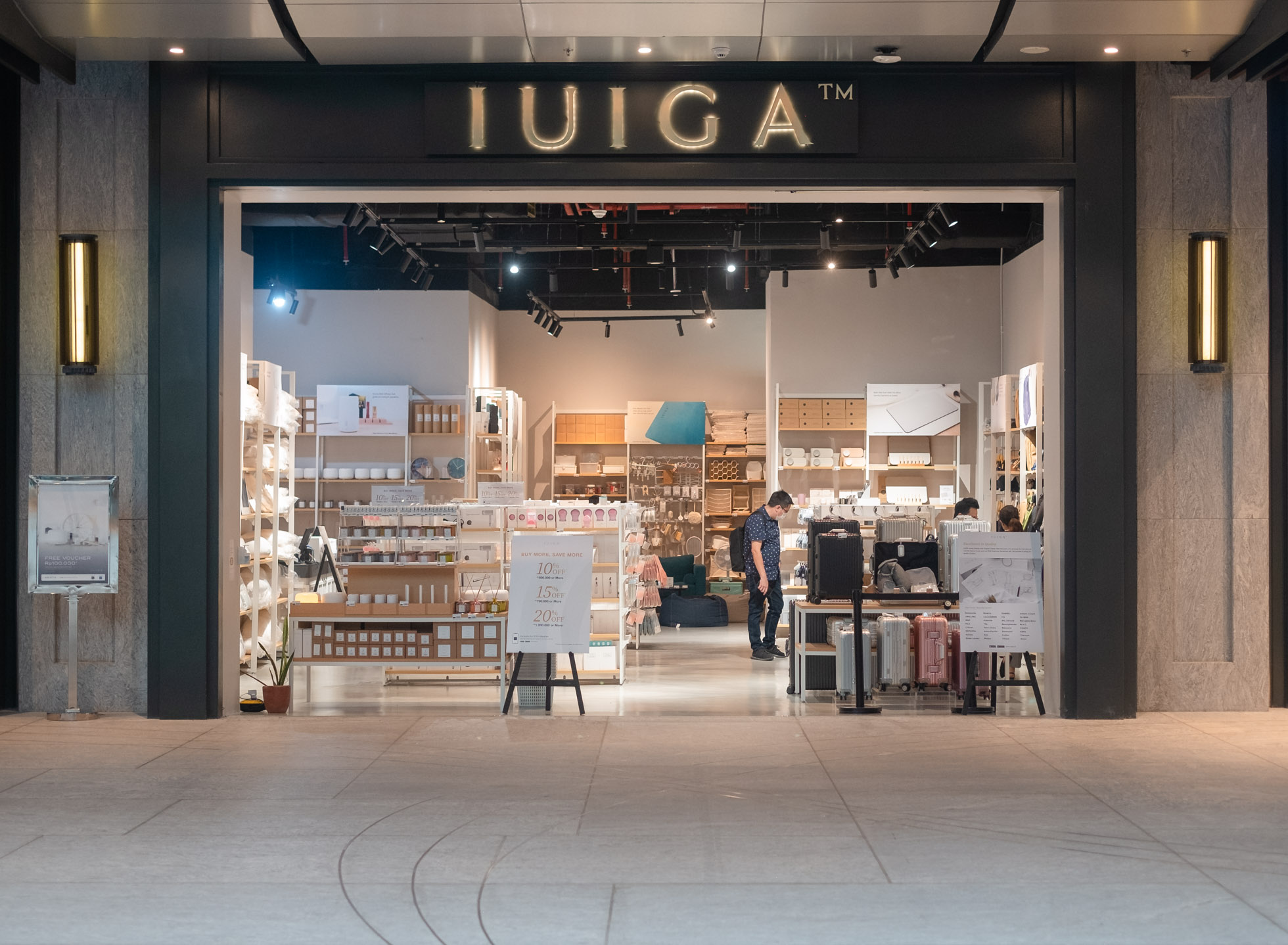 Into the New ASHTA World - Manual Jakarta