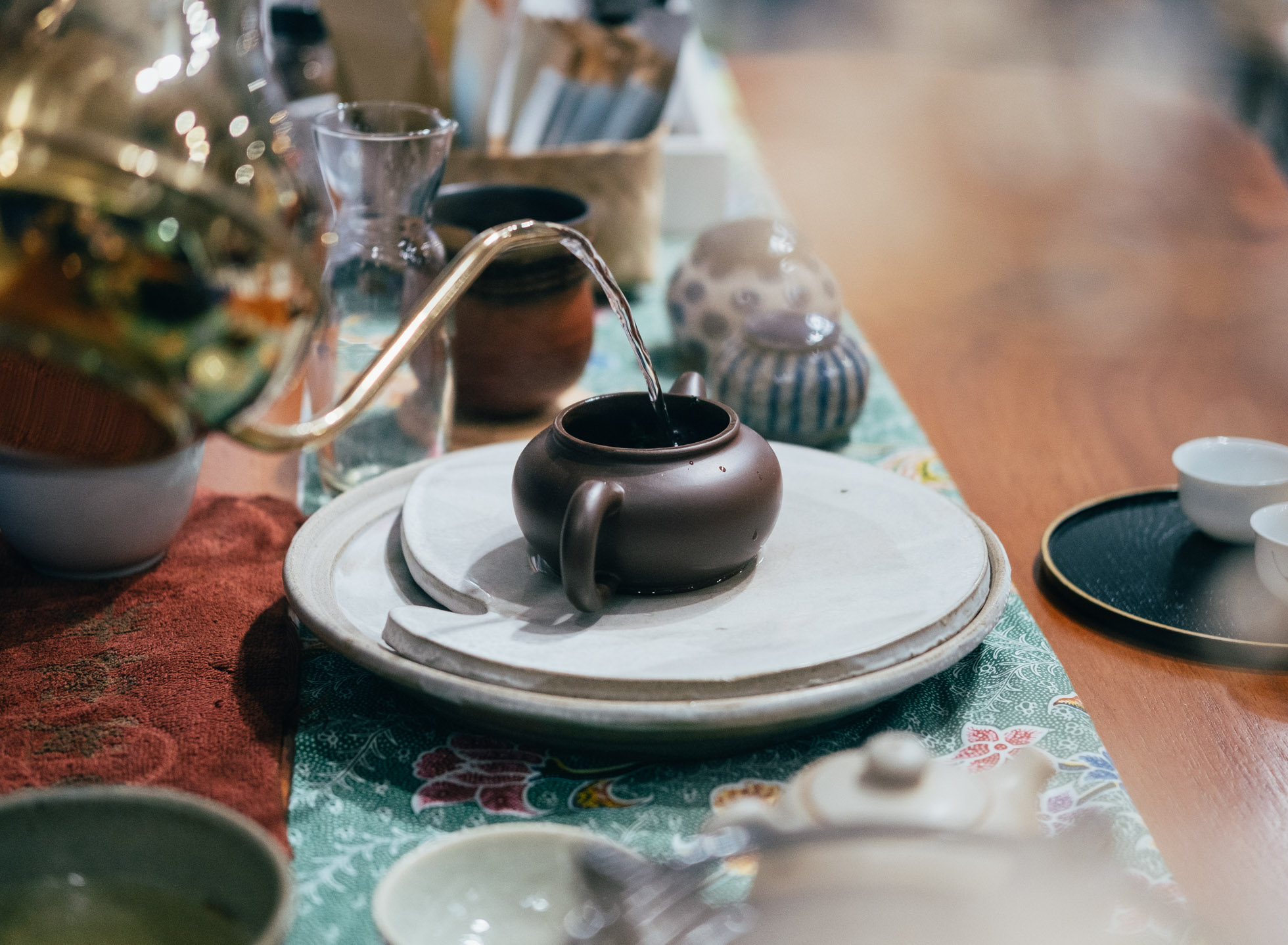 The Pieces of Peace in a Teapot - Manual Jakarta