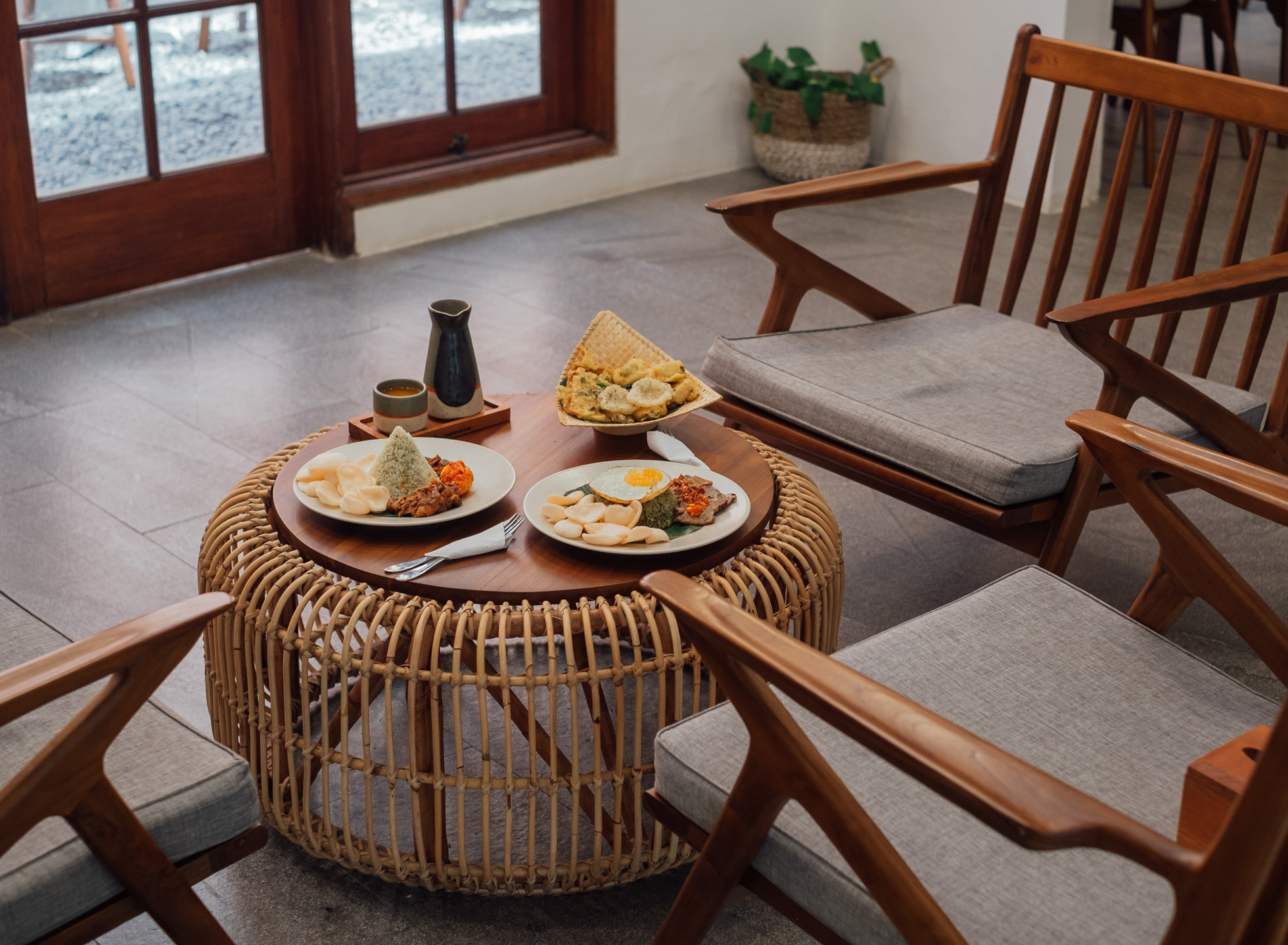 From Farmers to Kopi Perempuan Tani - Manual Jakarta