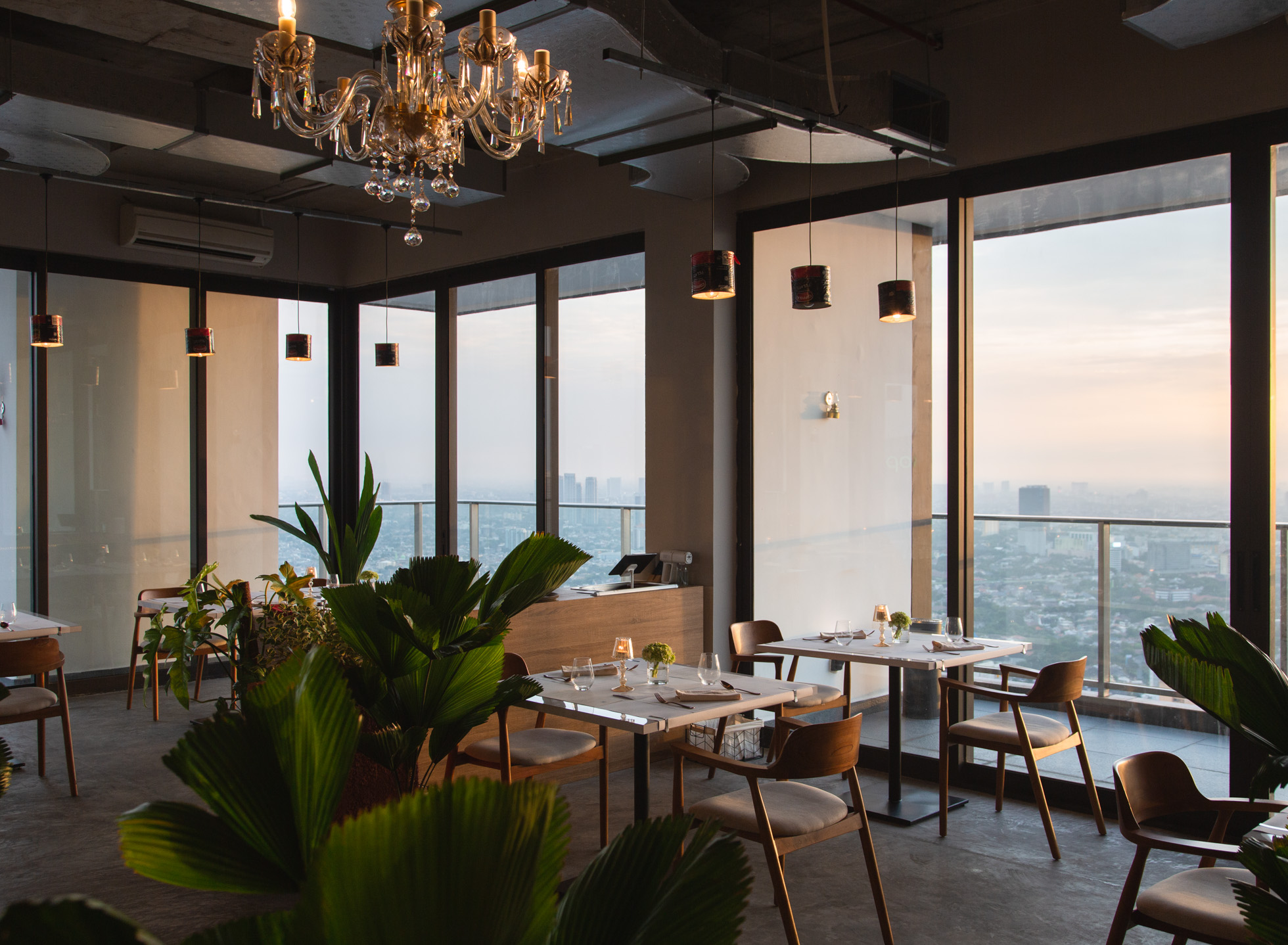 Oma Elly On 56 - Manual Jakarta