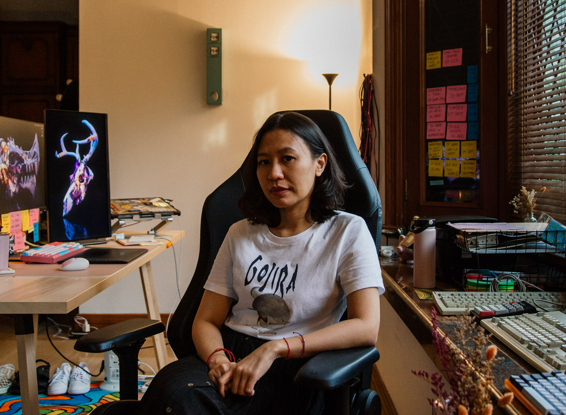 The Loud Minds of Isha Hening - Manual Jakarta