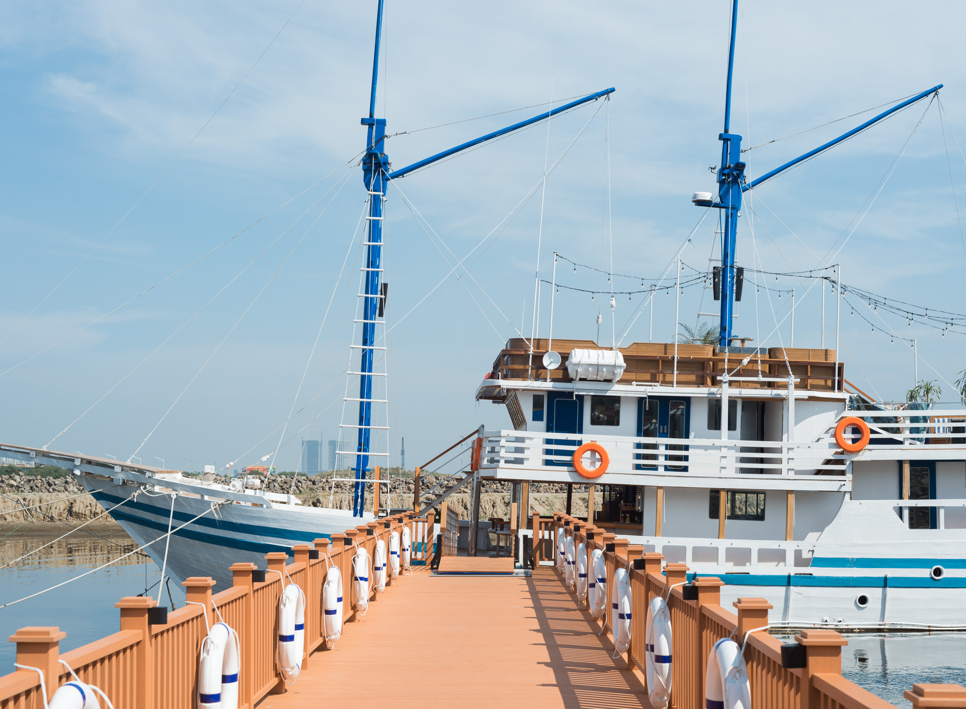 Anchored to Talassa - Manual Jakarta