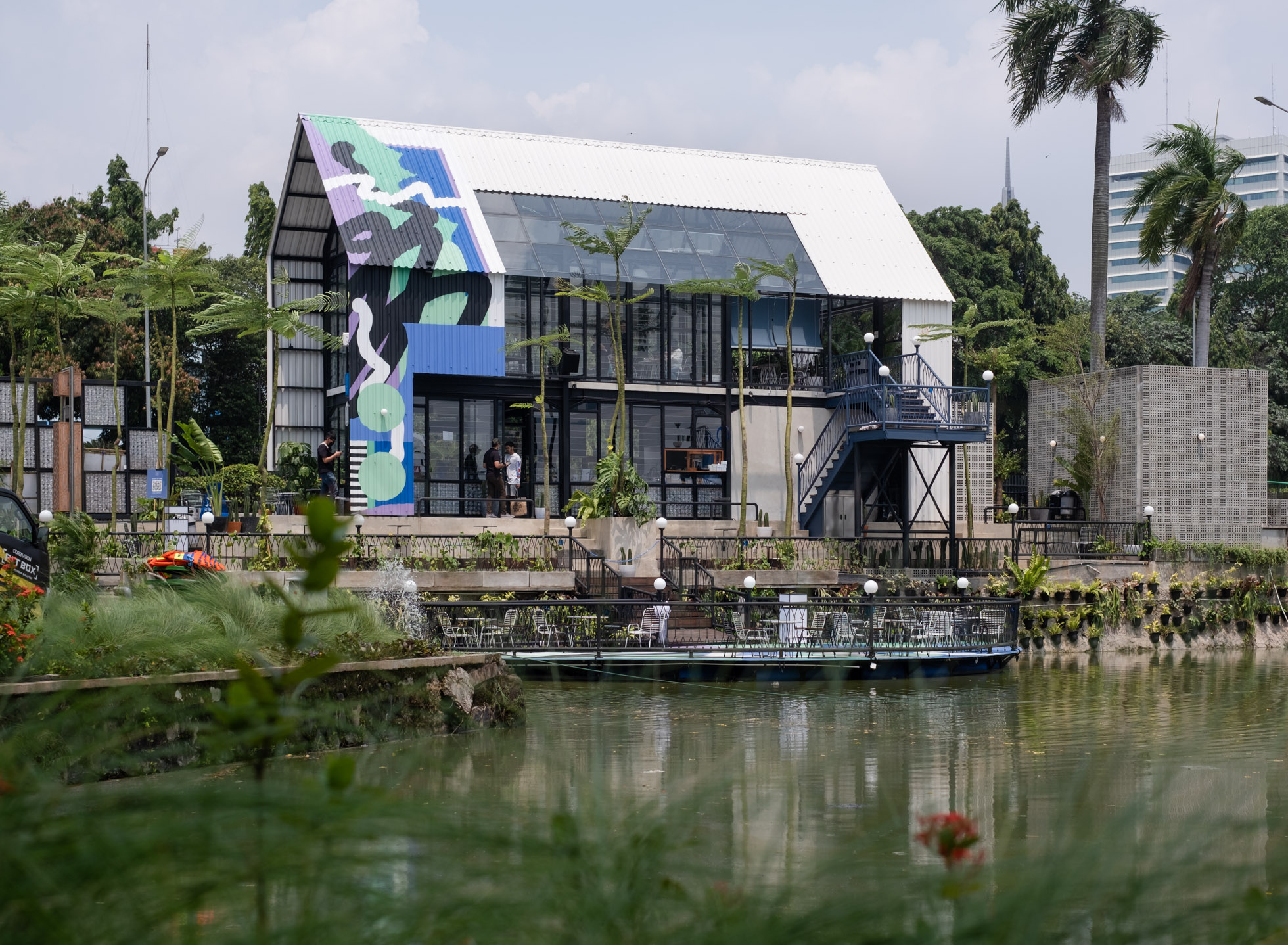 Kopi Nako Daur Baur's Message Is Loud and Clear - Manual Jakarta