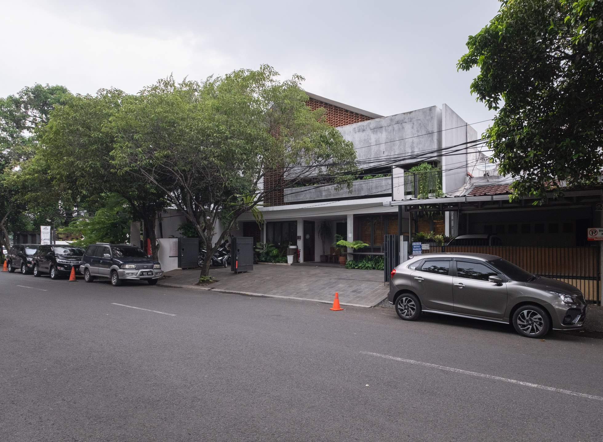 At PETAK 25, Comfort Is by Design - Manual Jakarta