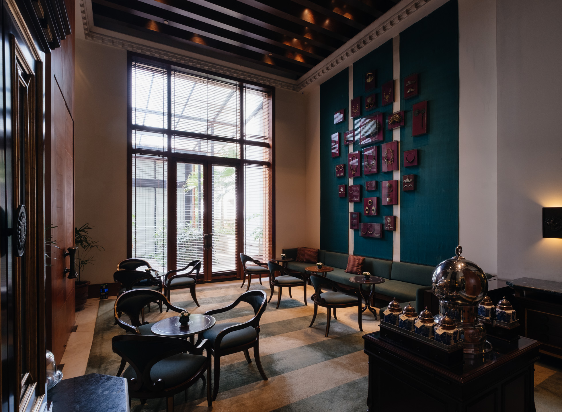 The Enduring Charisma of The Dharmawangsa Jakarta - Manual Jakarta