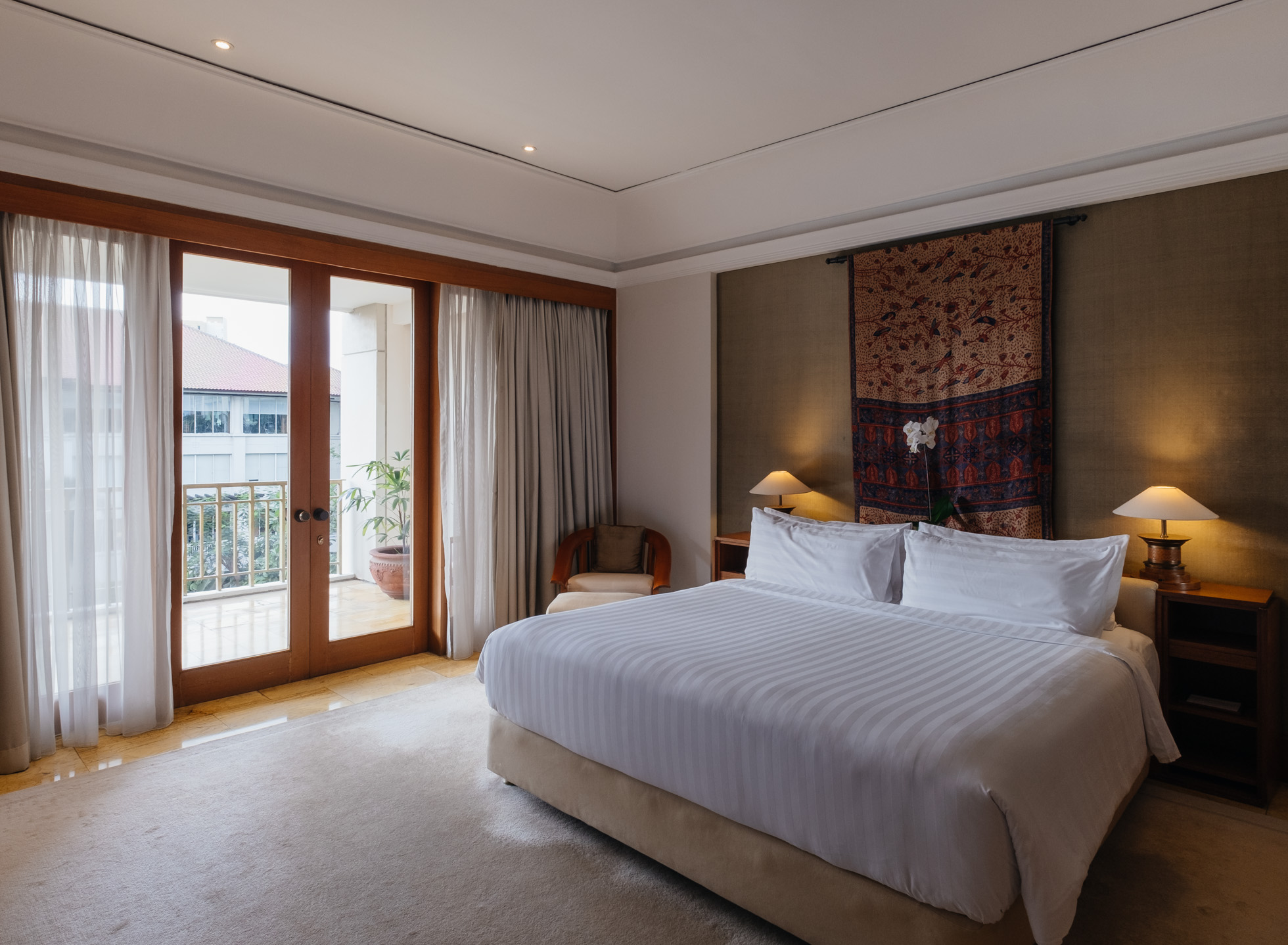 The Enduring Charisma of The Dharmawangsa Jakarta - Manual Jakarta