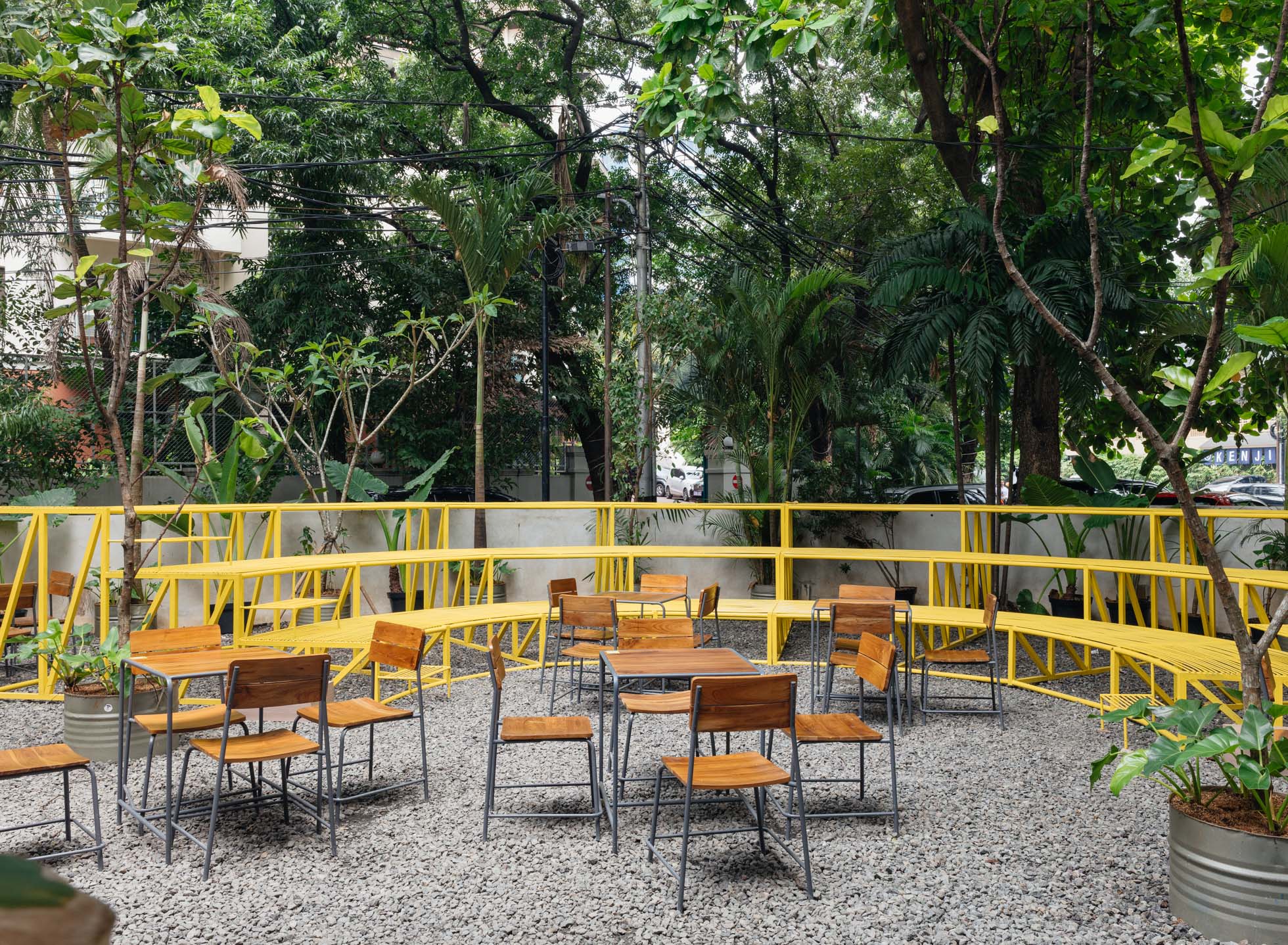 Lucy Curated Compound - Manual Jakarta