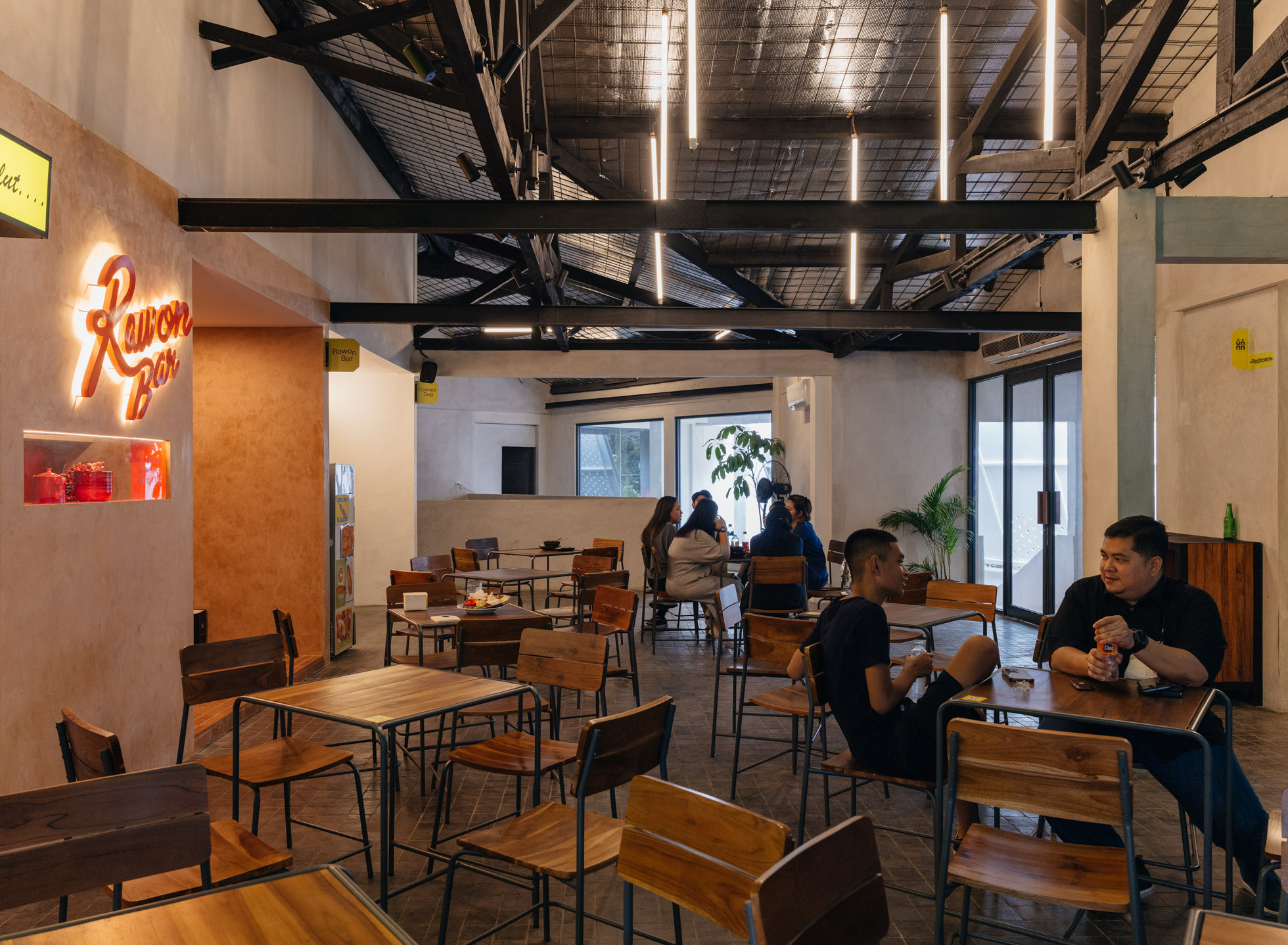 Lucy Curated Compound - Manual Jakarta