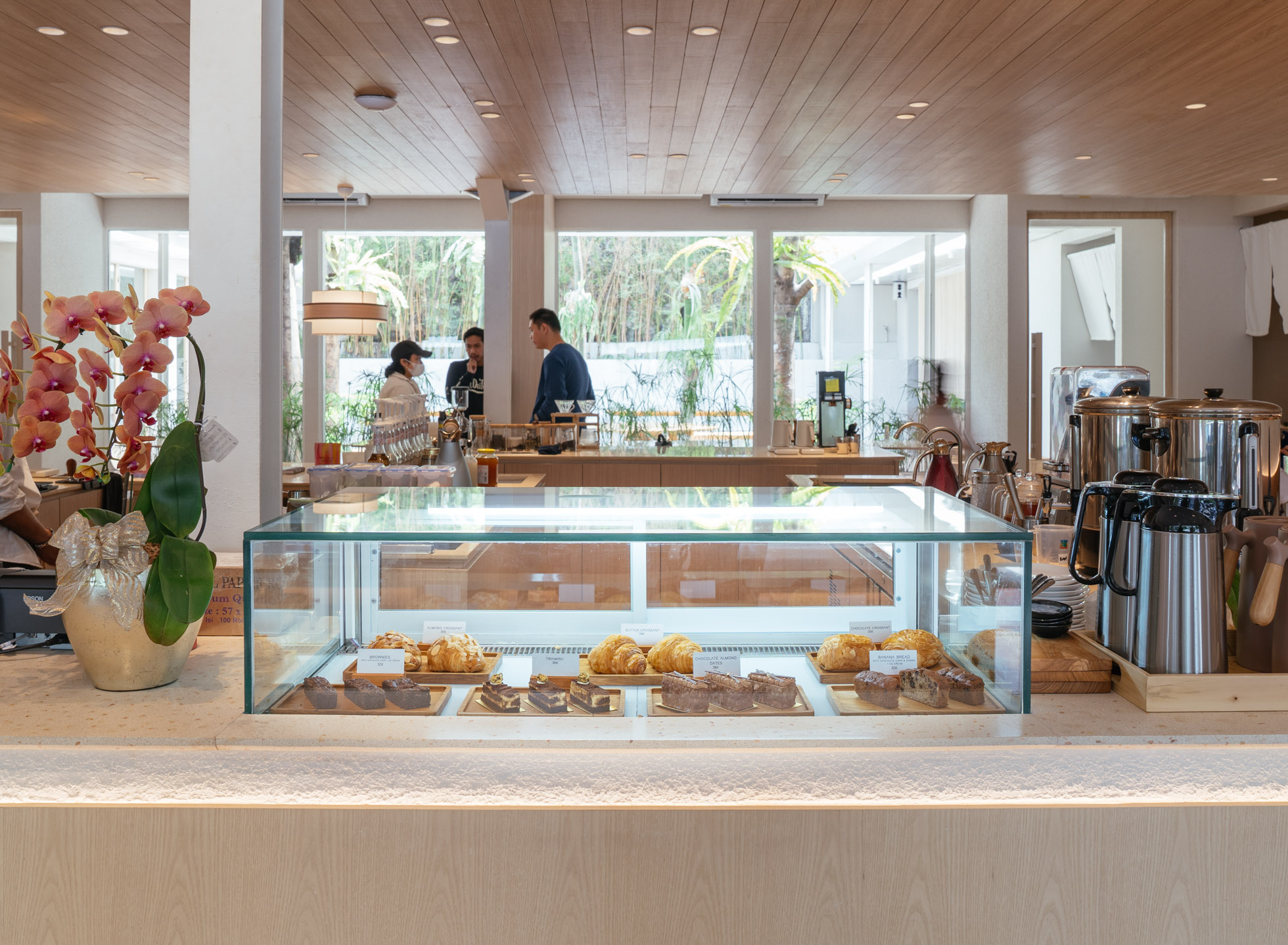 Teru's Invitation to Stay - Manual Jakarta