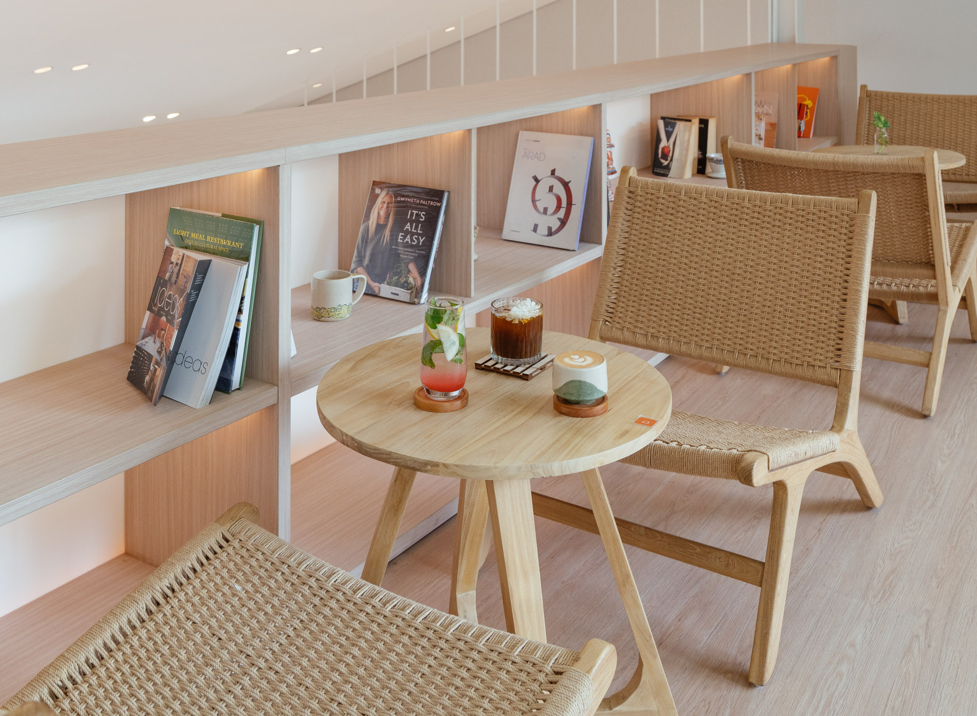 Teru's Invitation to Stay - Manual Jakarta