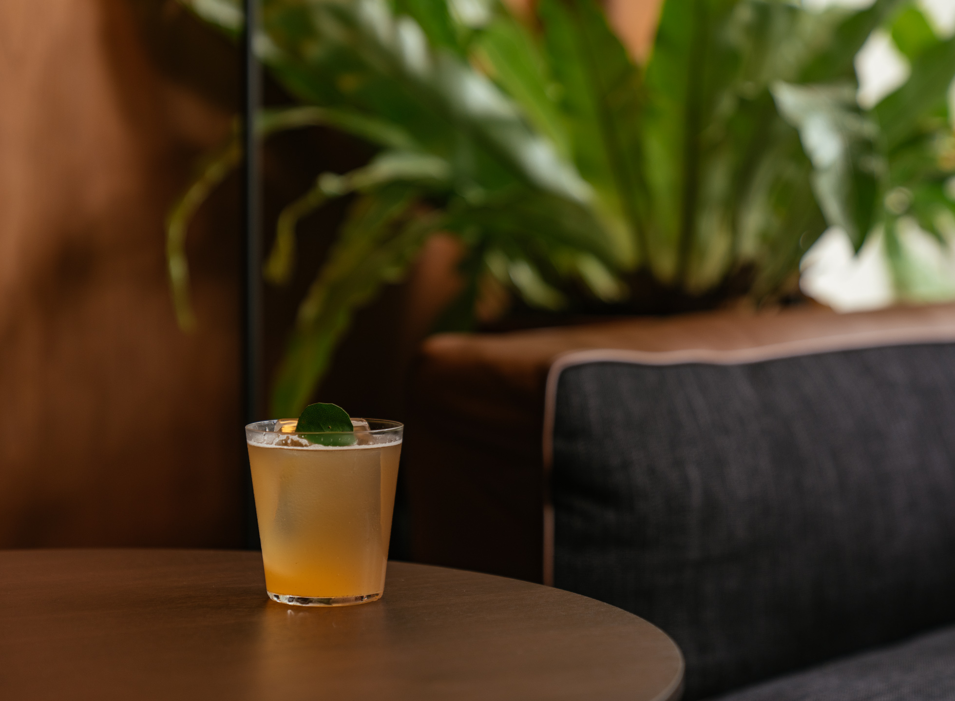 Inside the Box of Shikaku and Bar Kotak - Manual Jakarta