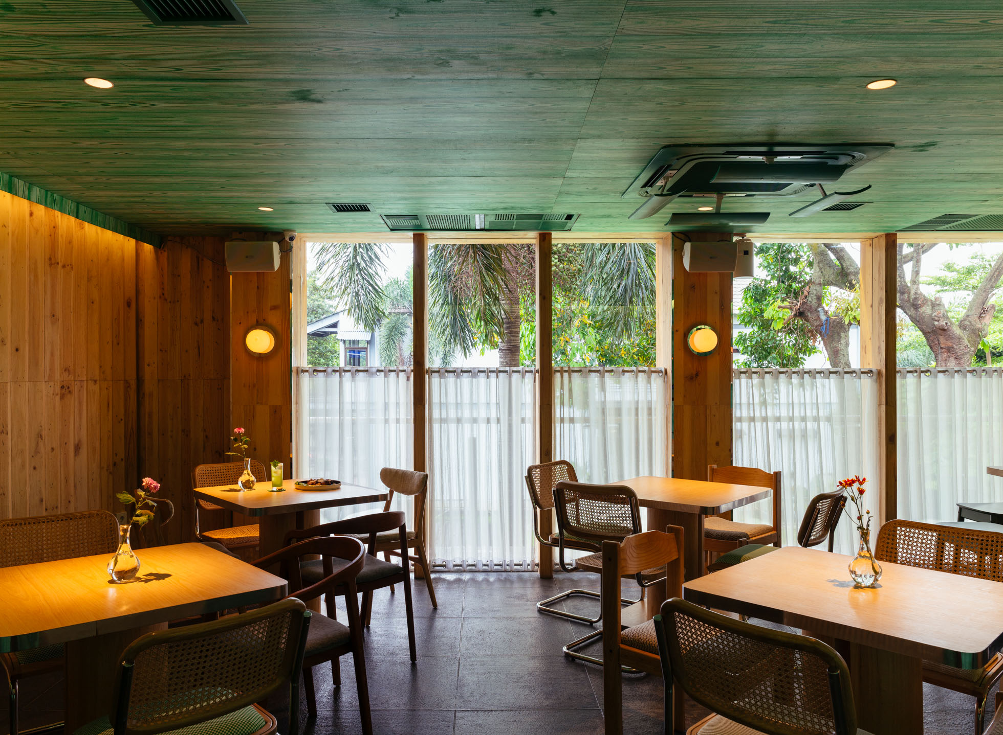 Oliv - Manual Jakarta