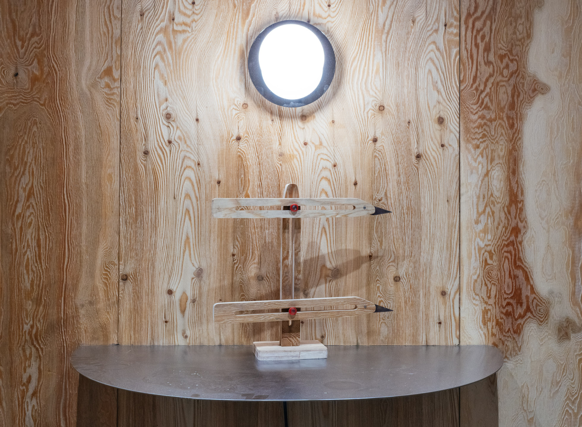 The Twin Designers Who Channel Fluidity in Their Creations - Manual Jakarta