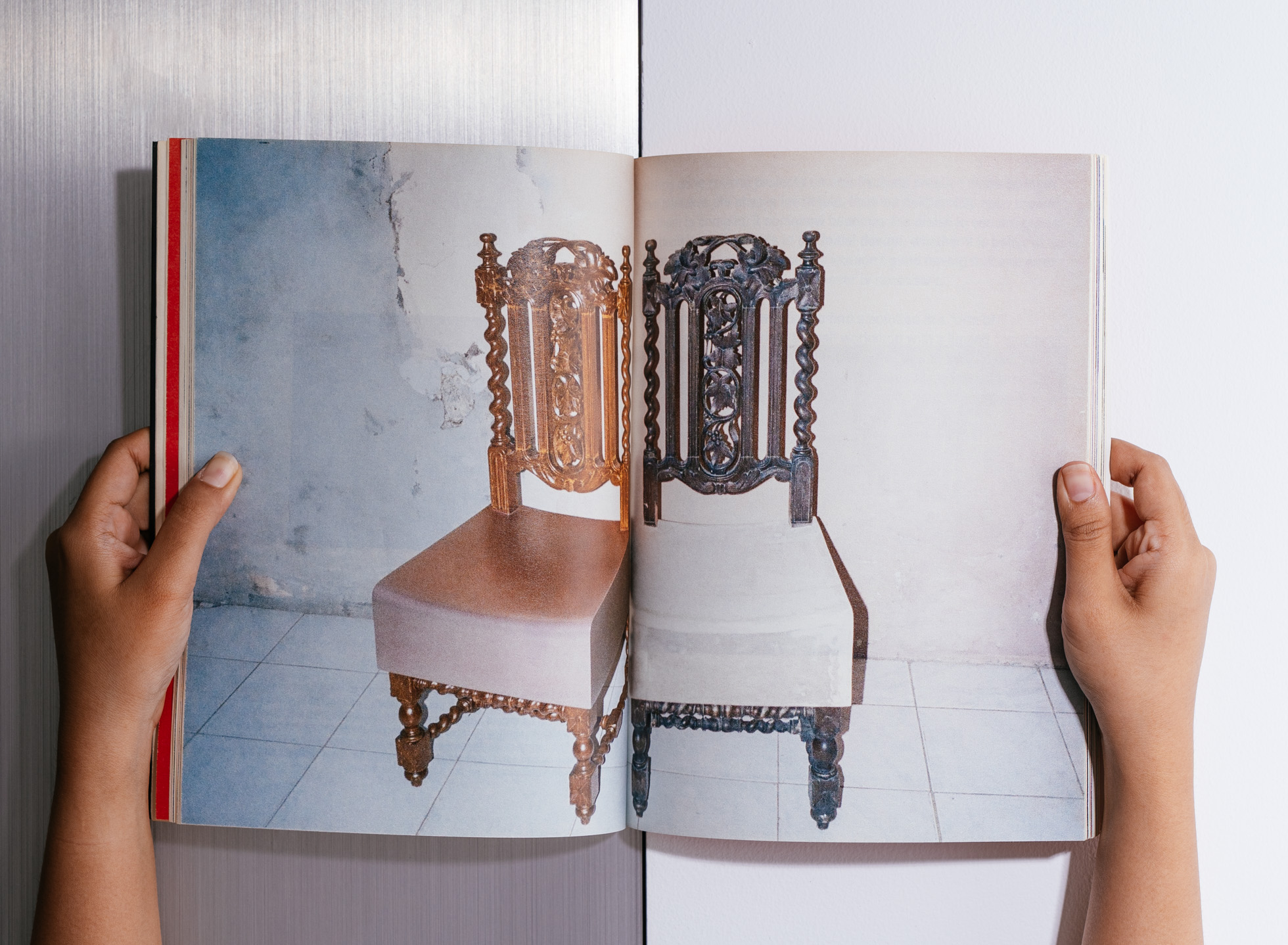 The Twin Designers Who Channel Fluidity in Their Creations - Manual Jakarta