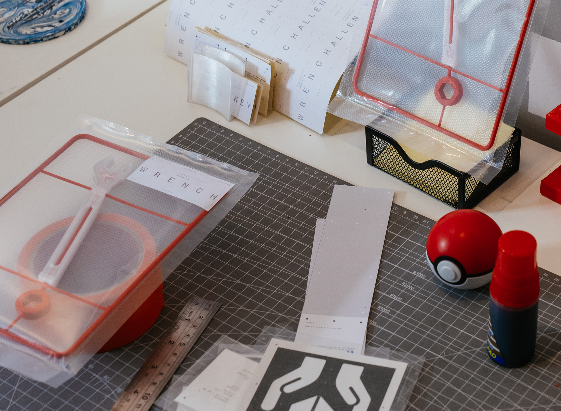 The Twin Designers Who Channel Fluidity in Their Creations - Manual Jakarta