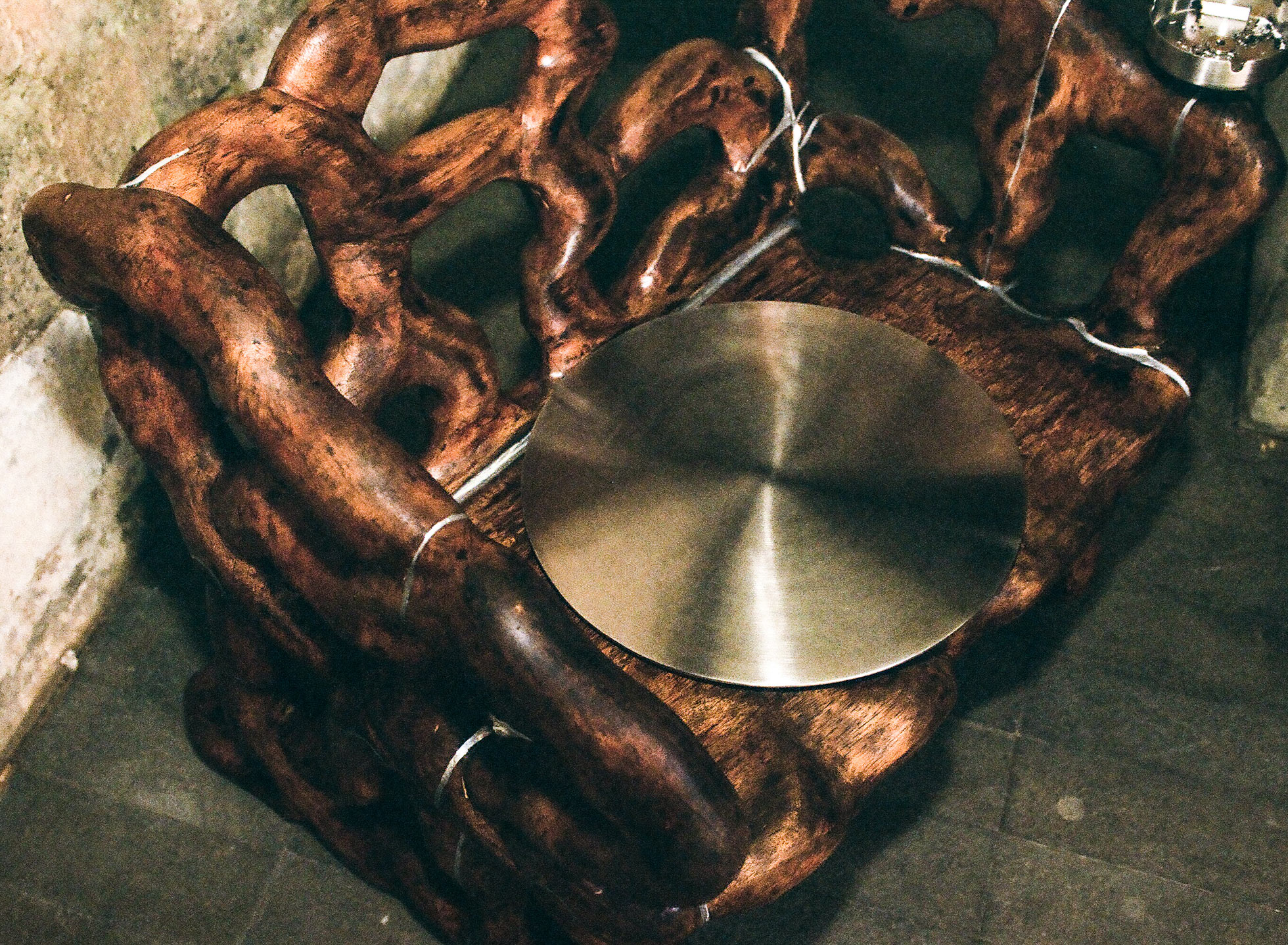 The Twin Designers Who Channel Fluidity in Their Creations - Manual Jakarta